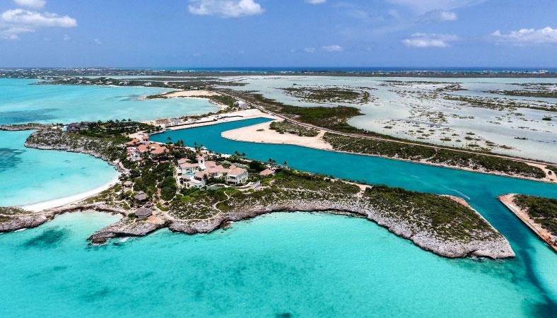 Te koop: het enorme privé-eiland van Prince - JFK