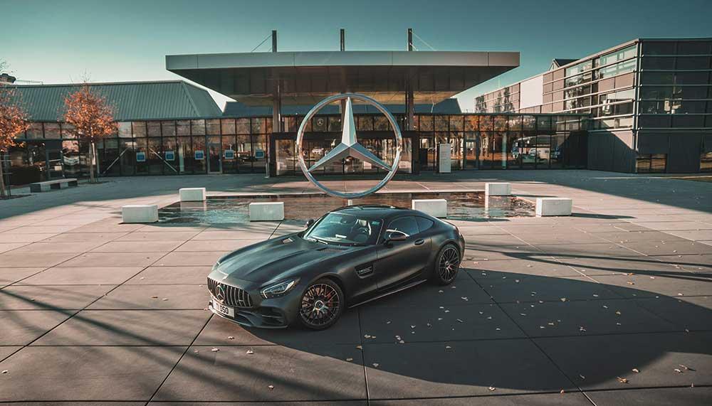 Mercedes-Benz is het populairste merk op Instagram - JFK