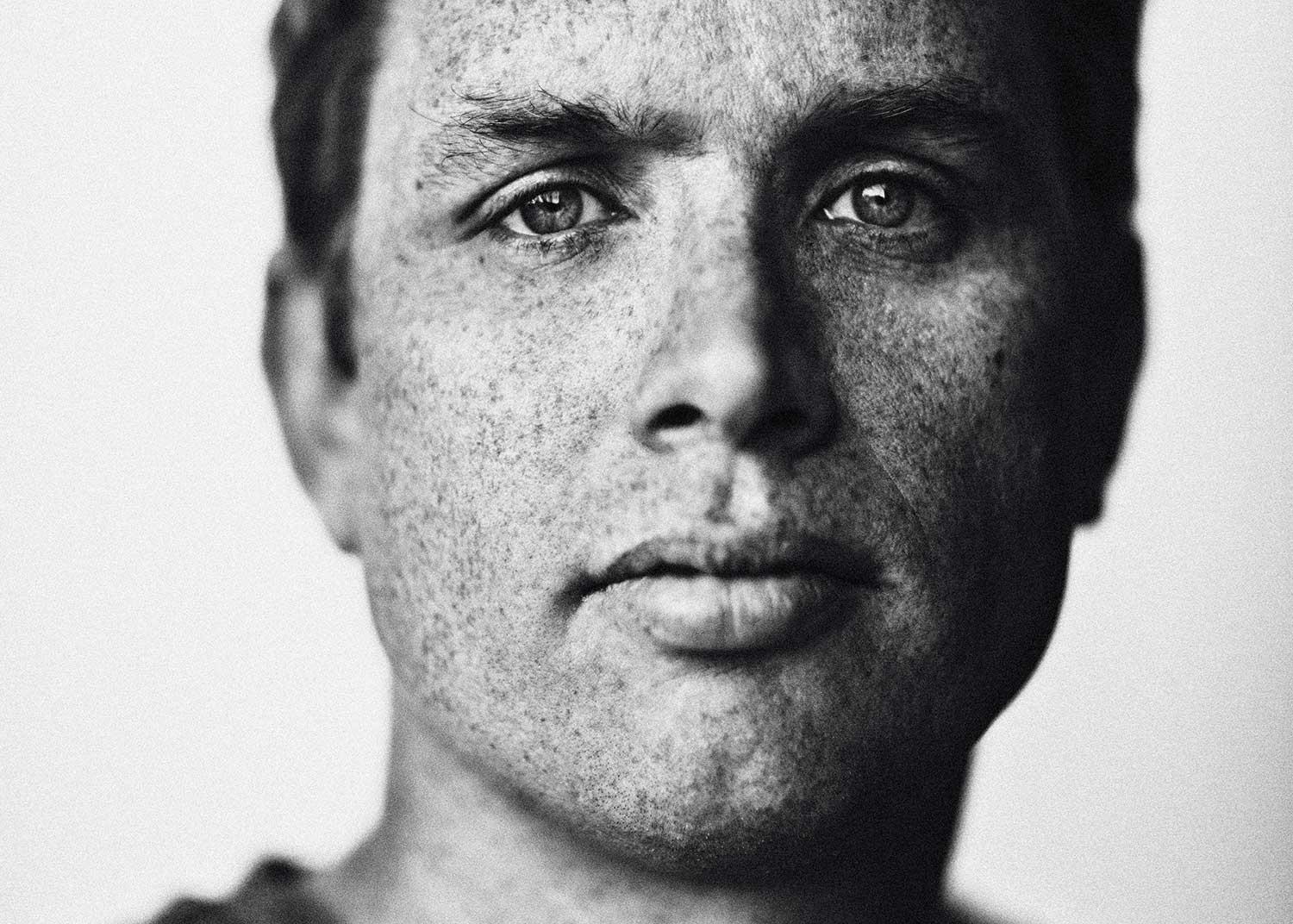 Anton Stolwijk: 'Fulltime huisvader zĳn zorgt voor grappige situaties ...