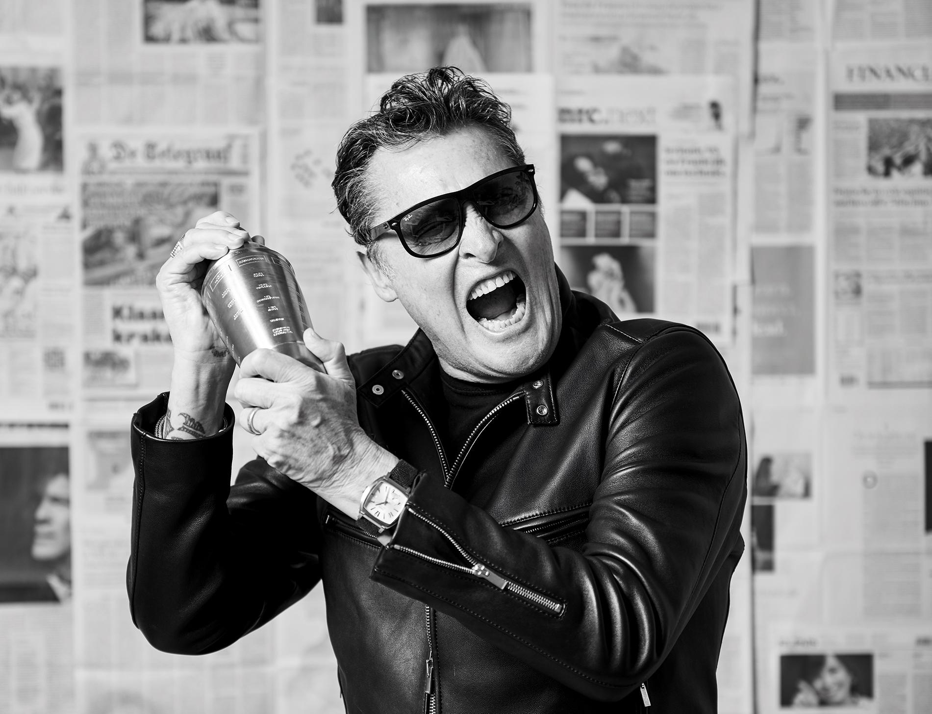 De wereld volgens rock-'n-roll-held Barry Hay - JFK Magazine