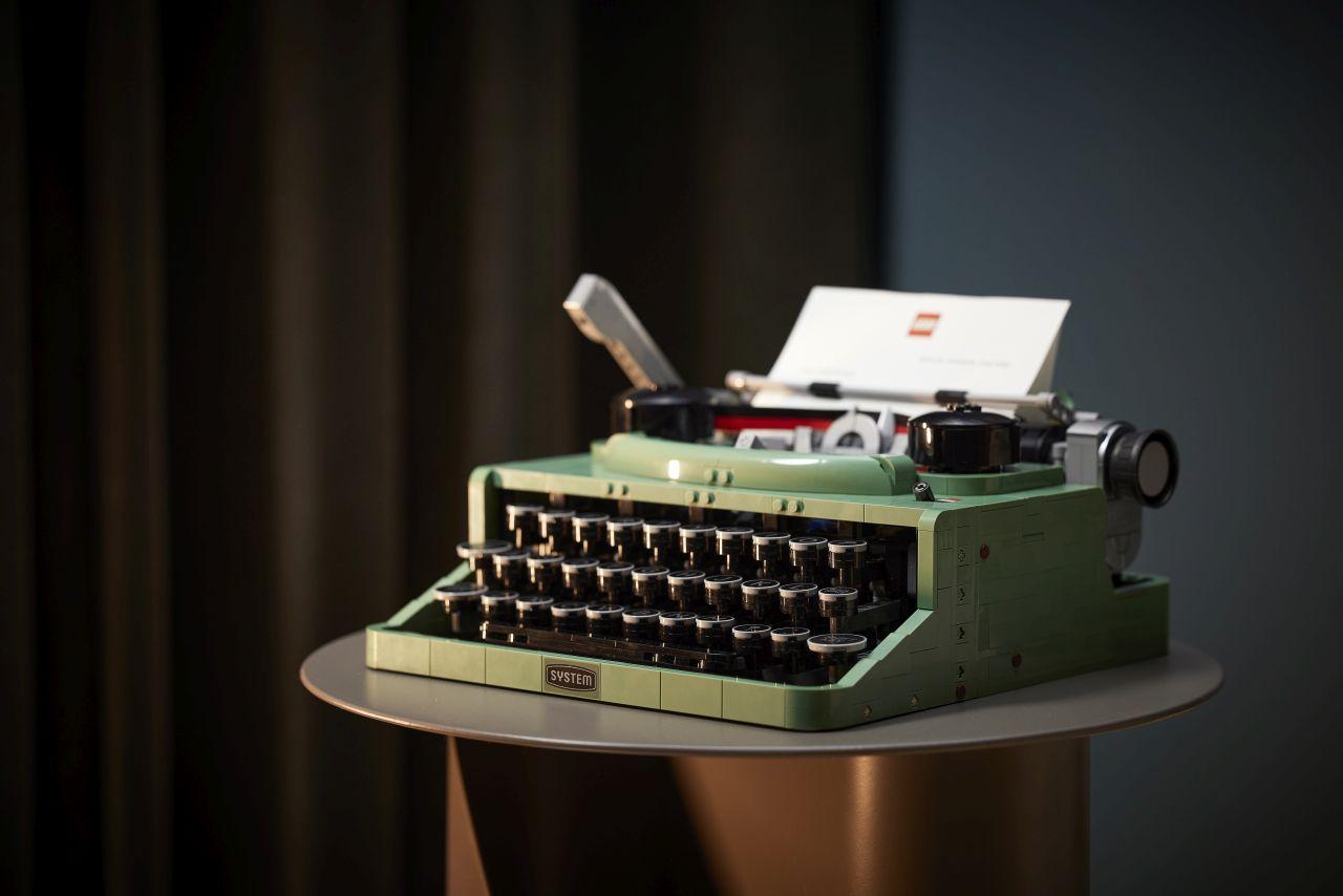 Weekje over? Bouw deze coole Lego-typemachine - JFK