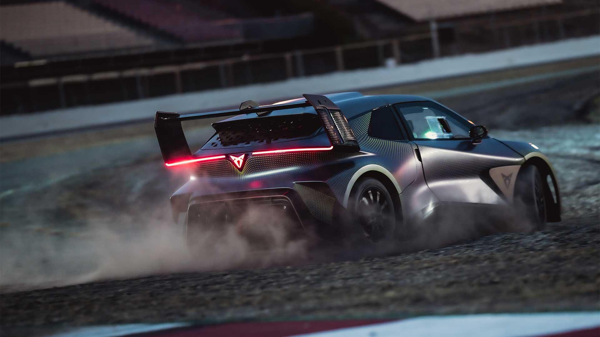 CUPRA UrbanRebel Racing getest: hitsig en direct - JFK