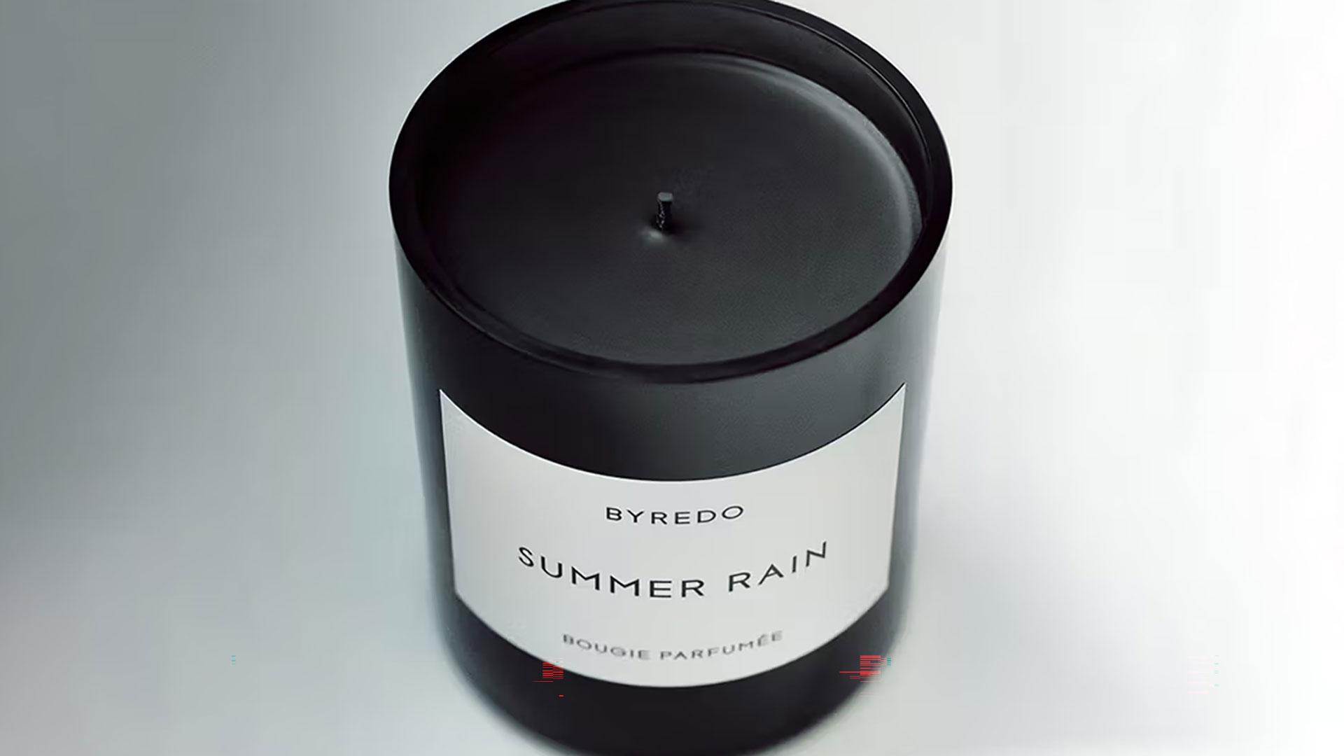 Byredo introduceert ‘Summer Rain’-geurkaars - JFK