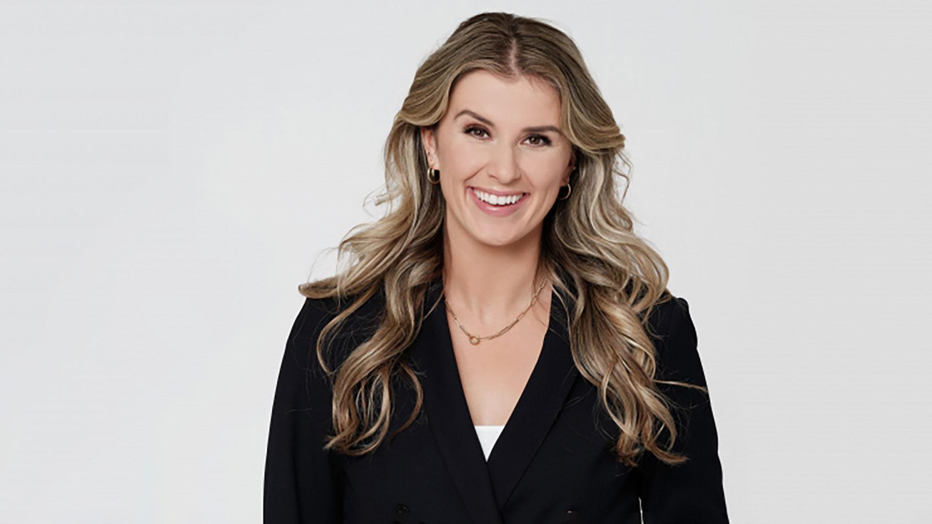 Alles over Eline de Zeeuw, het nieuwe gezicht van NOS Sport - JFK