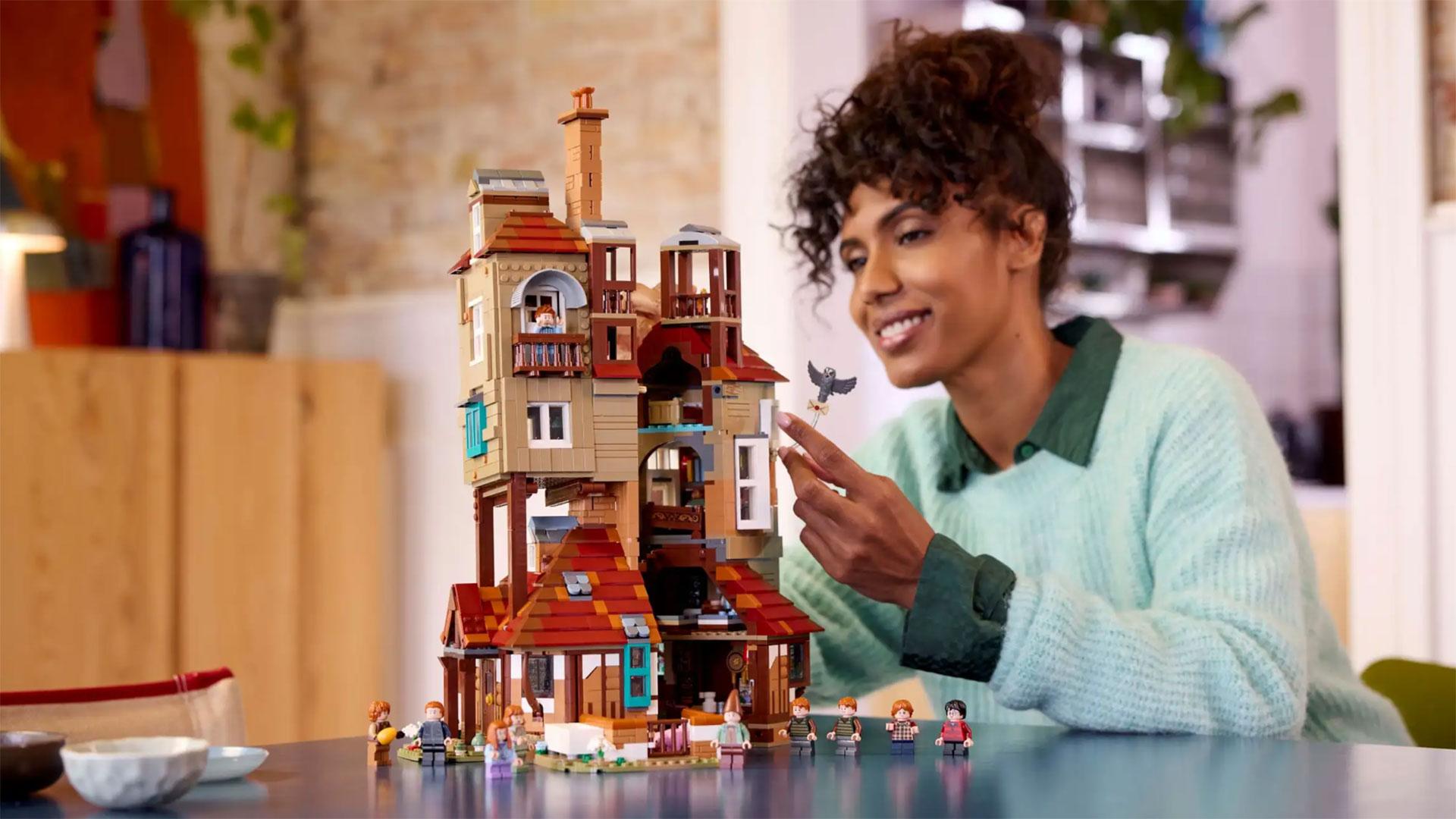 Het Nest Lego-set: het magische huis van de familie Wemel