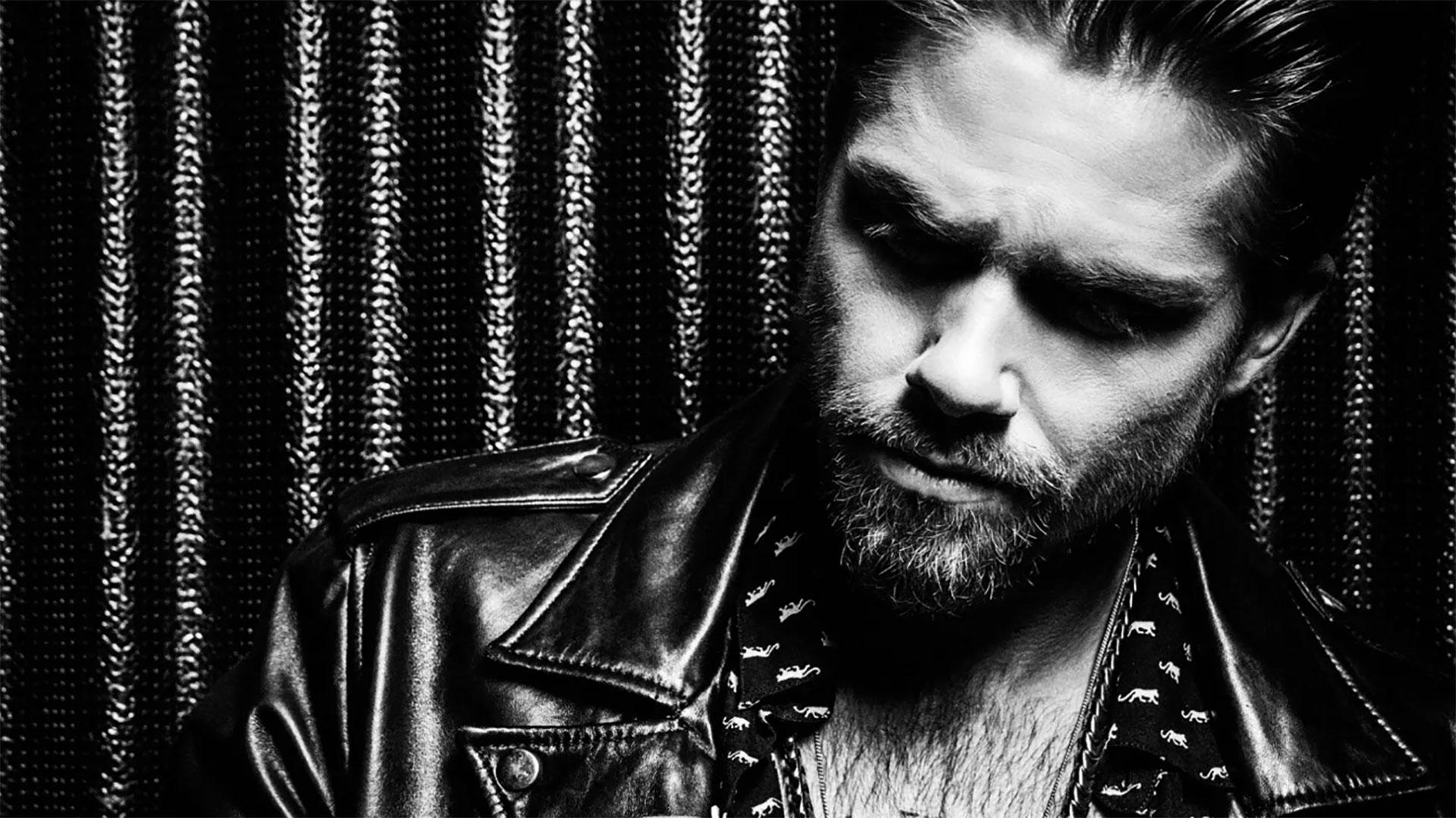 Mag André Hazes zijn vaders naam straks nog gebruiken? - JFK