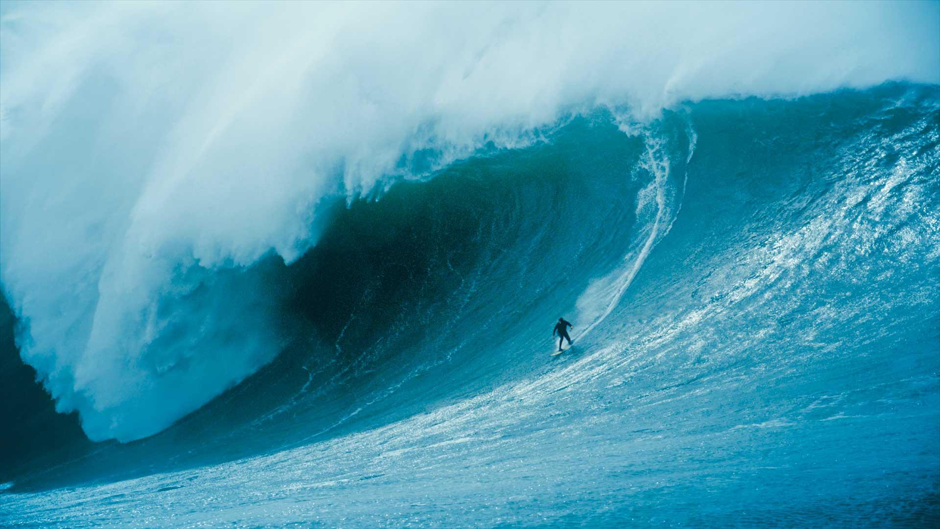 Nic Von Rupp surft de hoogste golven ter wereld - JFK