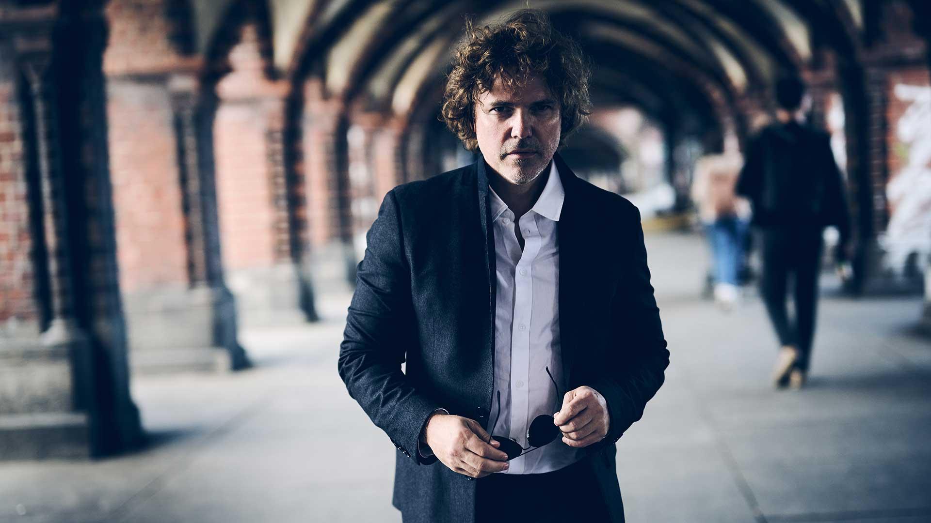 Singer-songwriter Jasper Steverlinck gebruikt melancholie als garnering ...