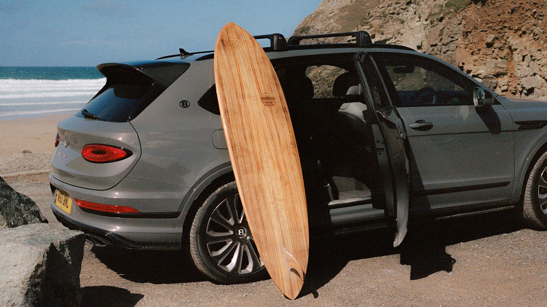 Surfplank van Bentley is stijlvoller dan de meeste sportwagens - JFK