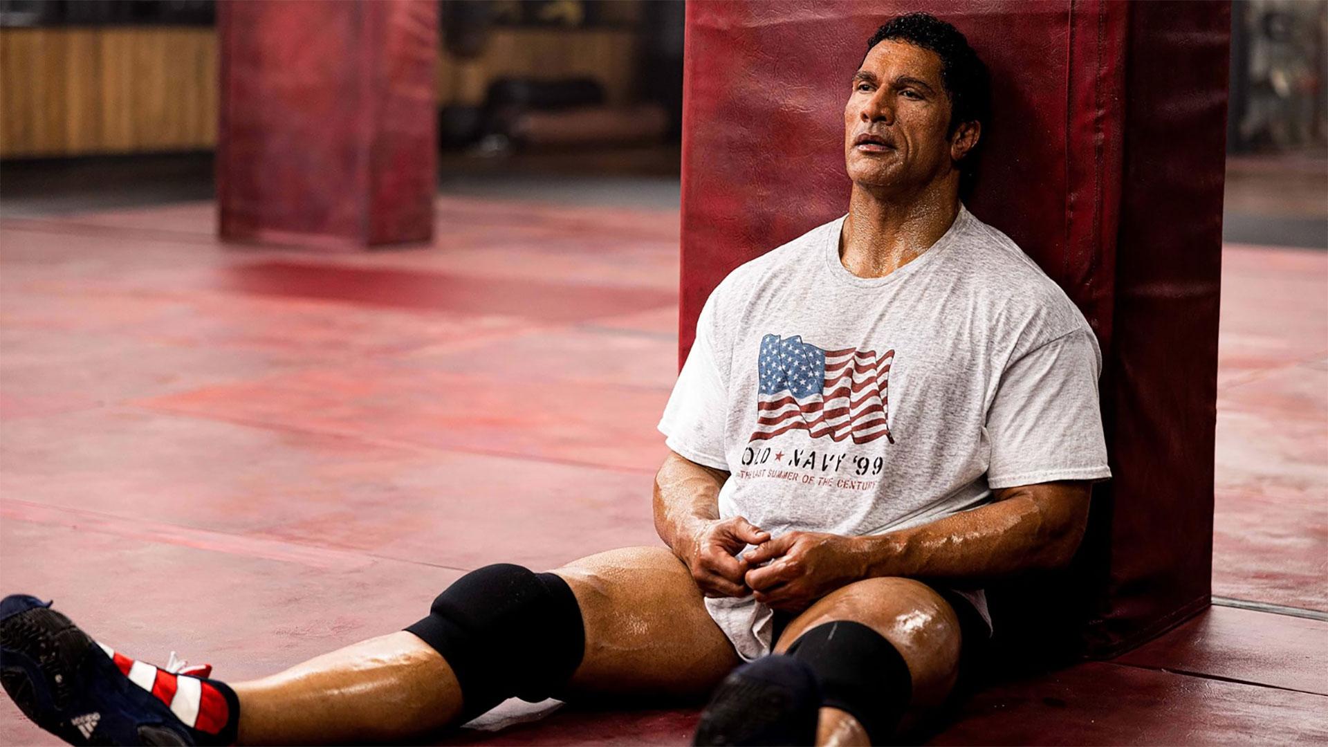 Christopher Nolan prijst Dwayne Johnson in the Smashing Machine - JFK