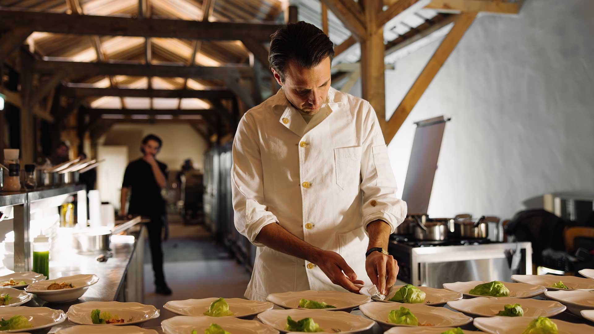 Dankzij Tobias Camman kook je voor minder dan 15 euro een luxe ...