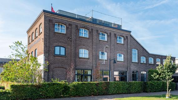 Industriële loftwoning in het DRU Industriepark Ulft is hit op Funda - JFK