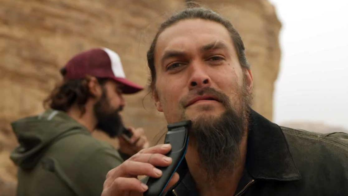 Jason Momoa scheert zijn baard af om de wereld te redden - JFK