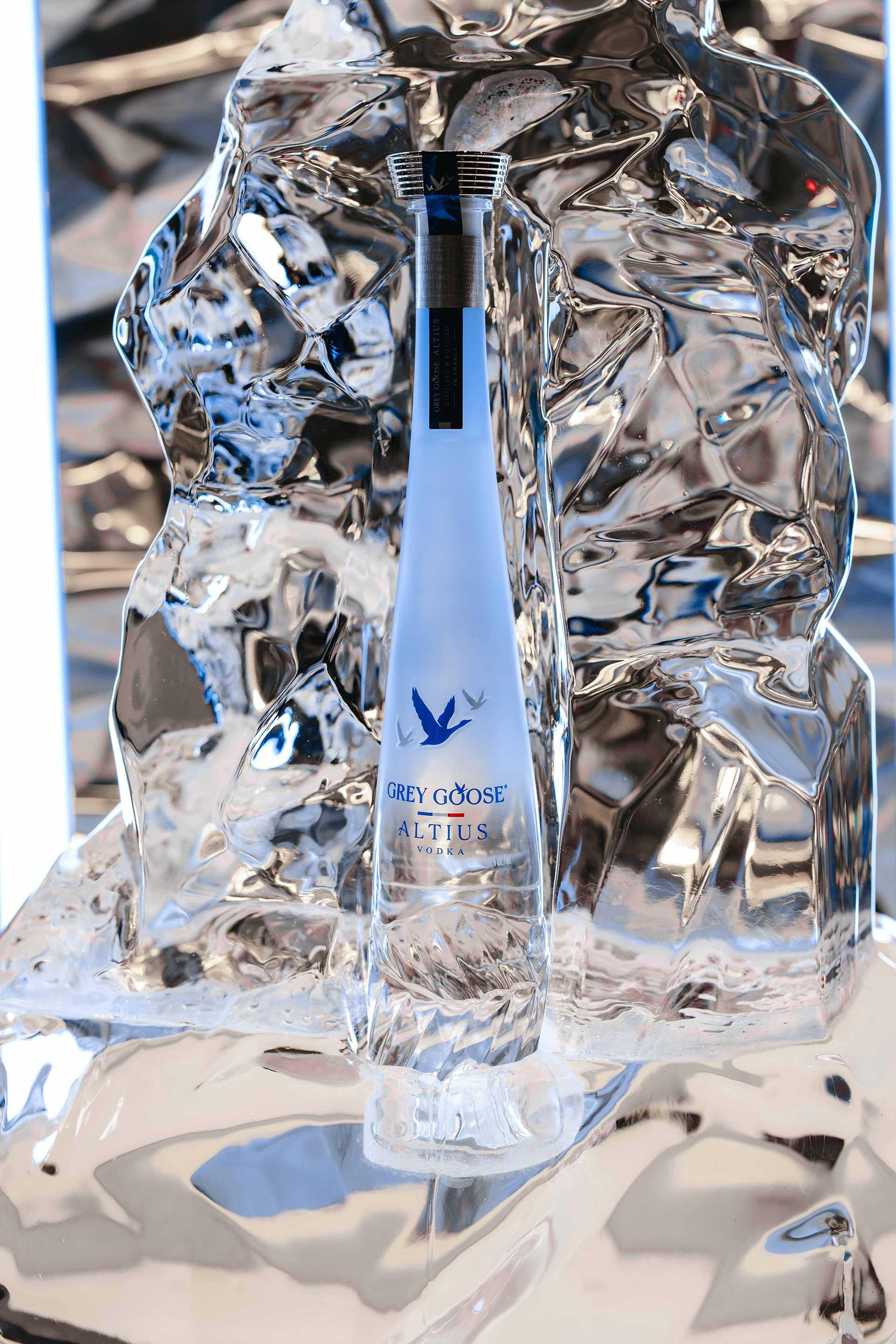 Grey Goose Altius bezorgt je kippenvel op exclusieve wijze - JFK