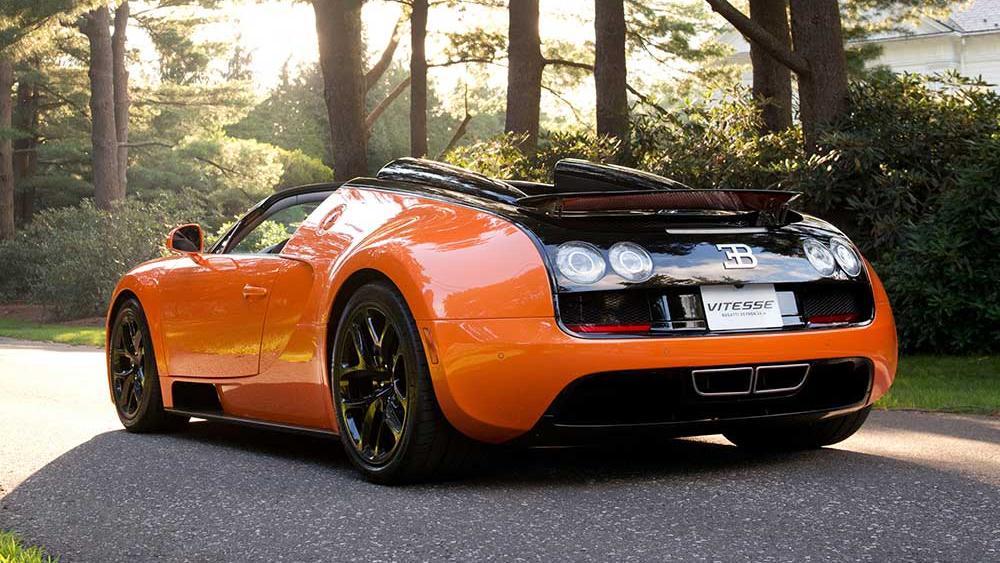 Bugatti Veyron van Afrojack heeft 1200 pk en een bruin kleurtje - JFK