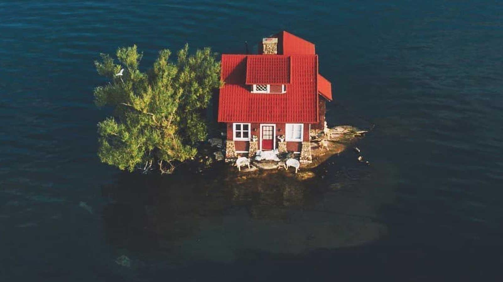 Kleinste bewoonde eiland ter wereld: Just Room Enough Island - JFK