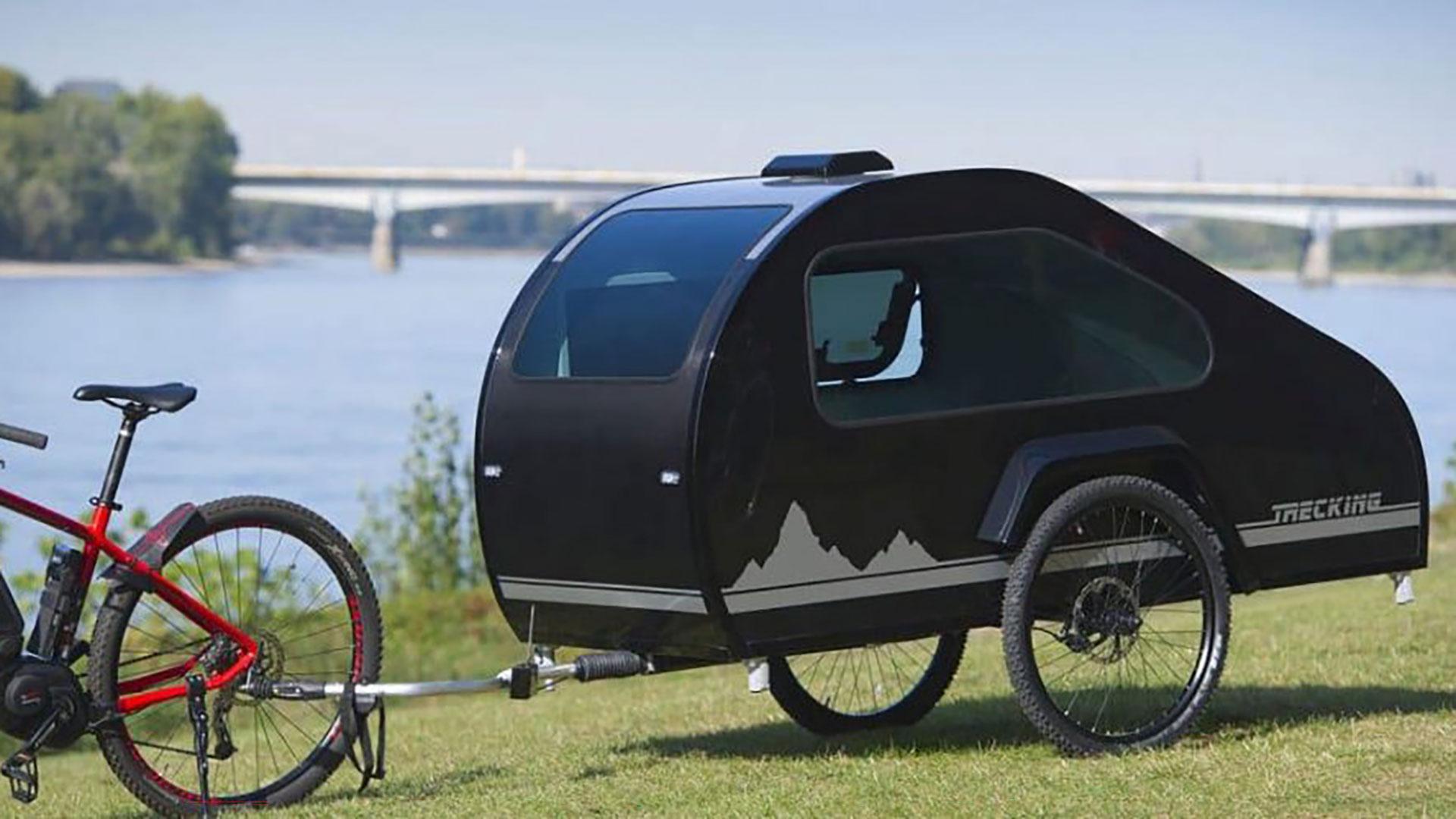 Duits bedrijf introduceert eenpersoonscaravan voor je e-bike - JFK
