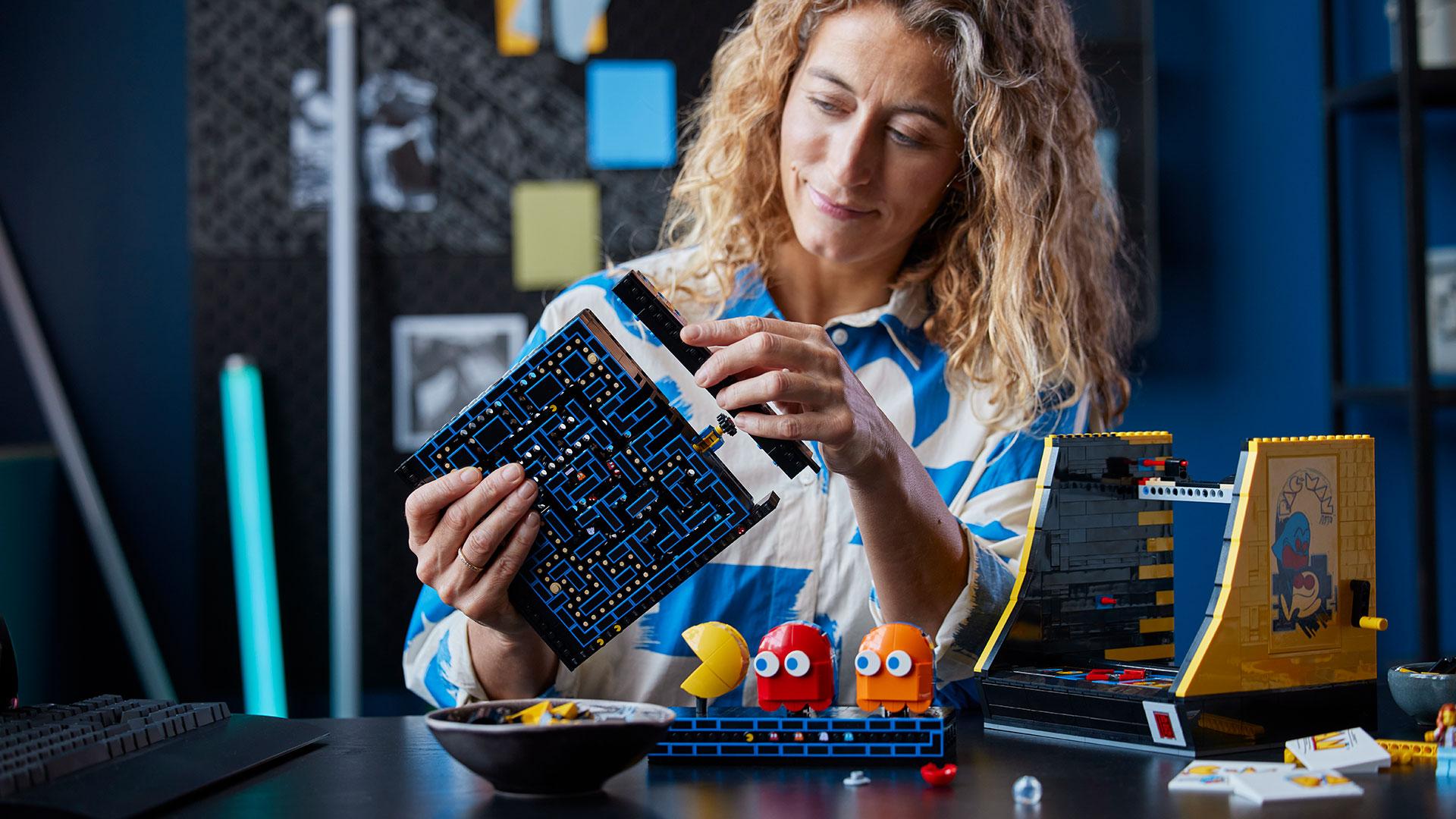 Bouw nu je eigen PAC-MAN Arcade van LEGO - JFK