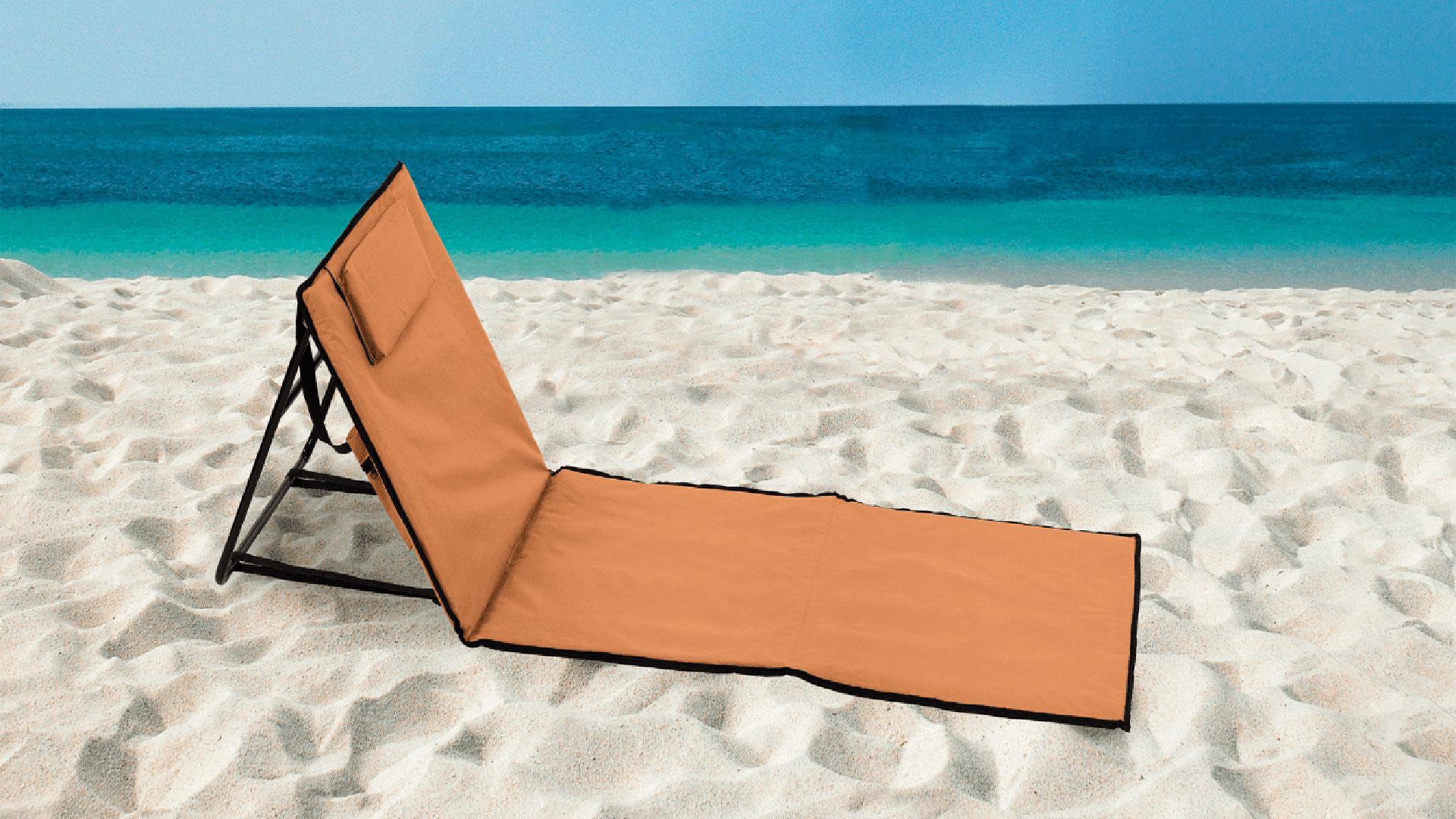 Aldi verkoopt een opvouwbare strandmat: perfect voor de zomer