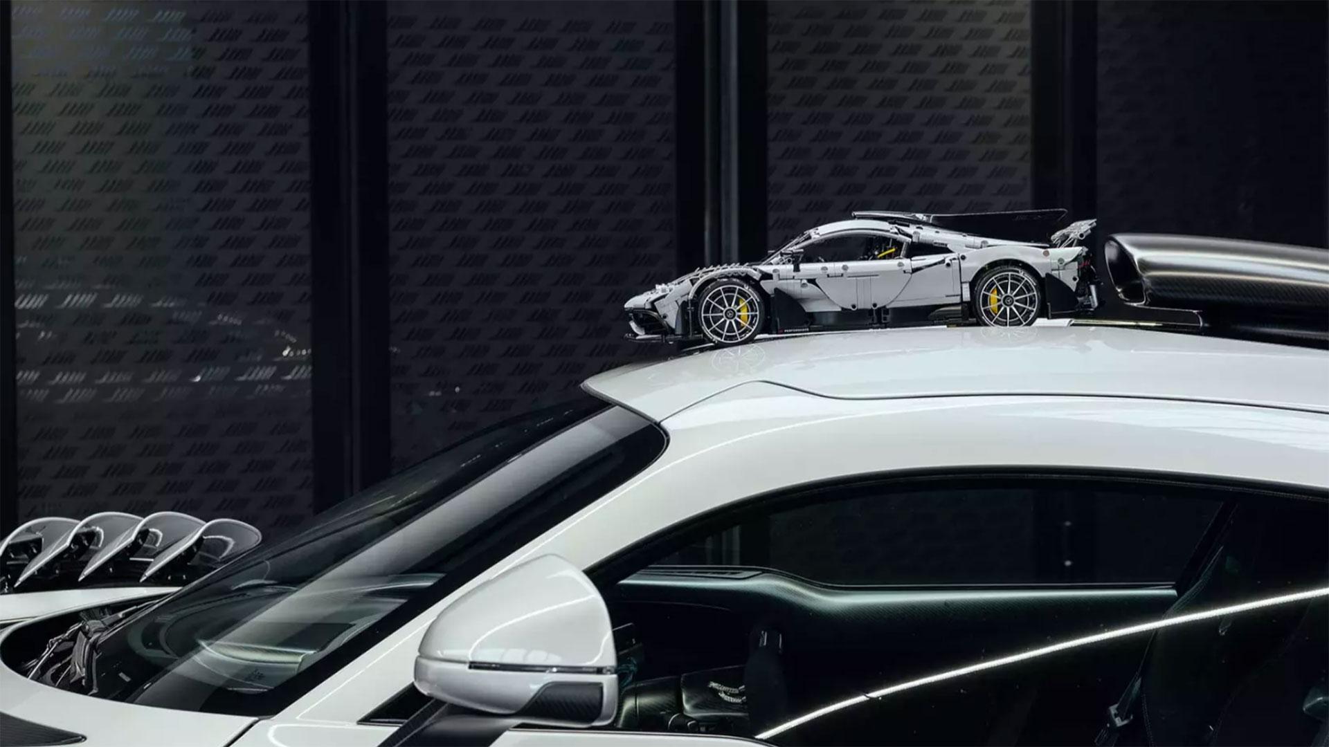 Schaalmodel van Mercedes AMG One (op afstand bestuurbaar)