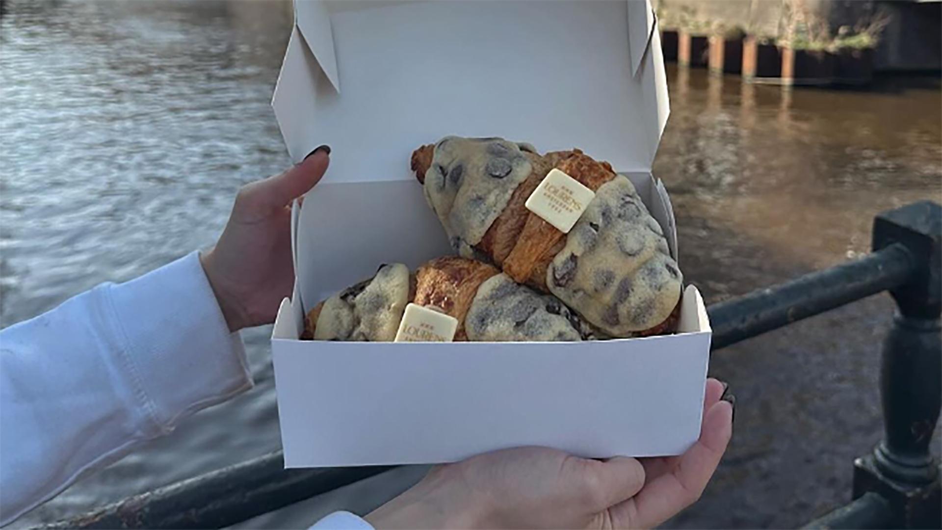 Crookie: dé viral-snack van nu (croissant x chocolate chip cookie) - JFK