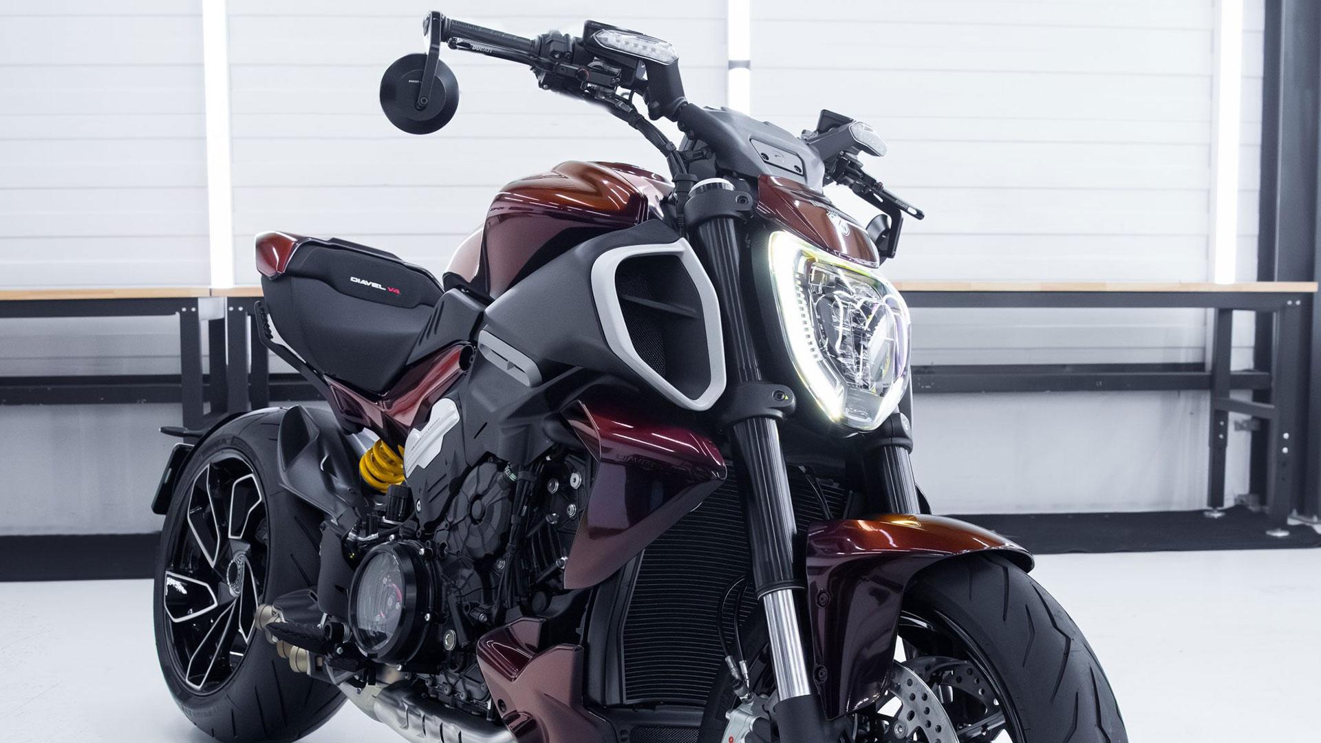 Nieuwe motor Rico Verhoeven is een speciale Ducati Diavel V4