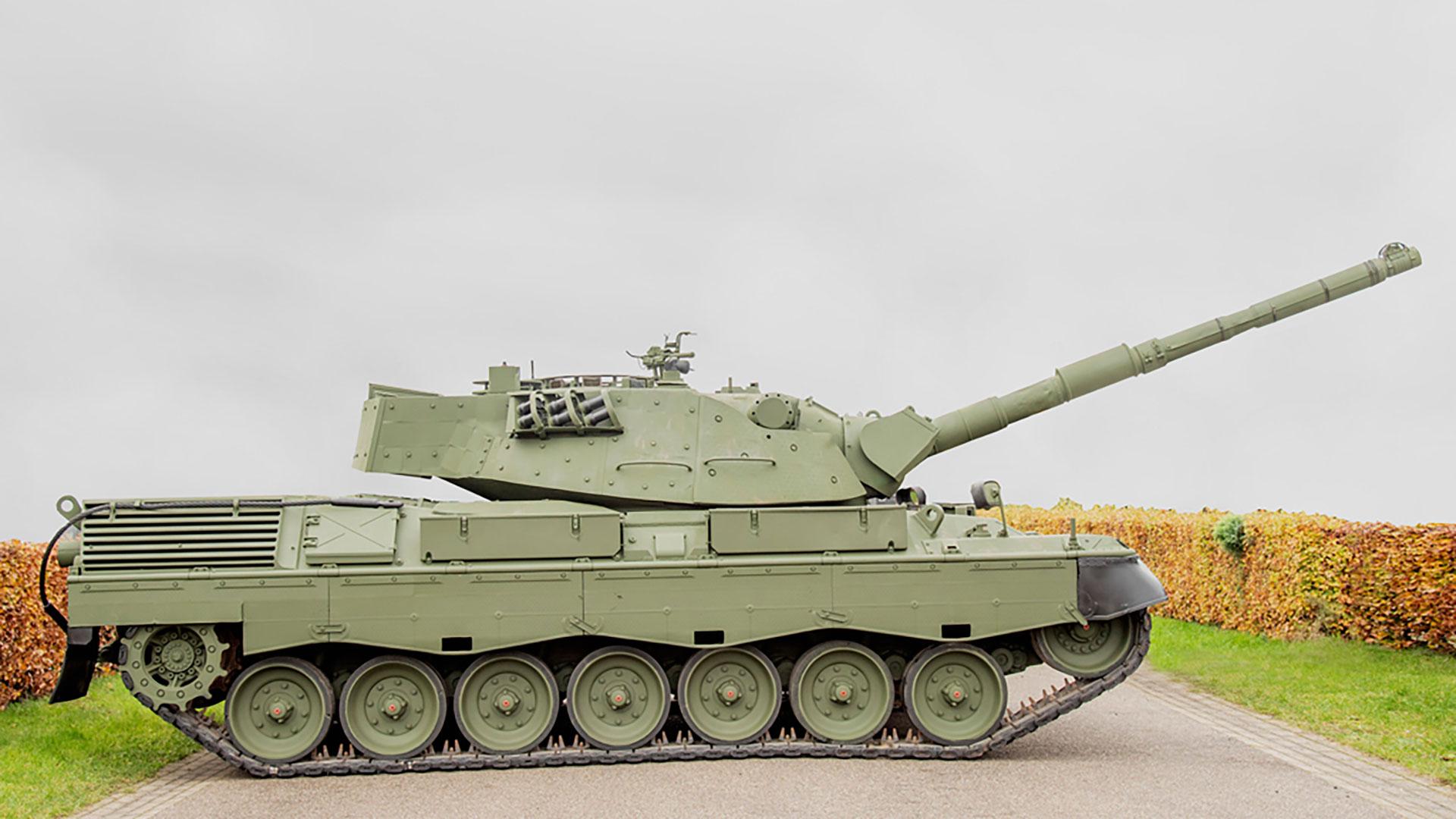 Tank kopen? Doe nu een bod op deze straatlegale Leopard-tank