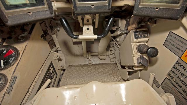 Tank kopen? Doe nu een bod op deze straatlegale Leopard-tank
