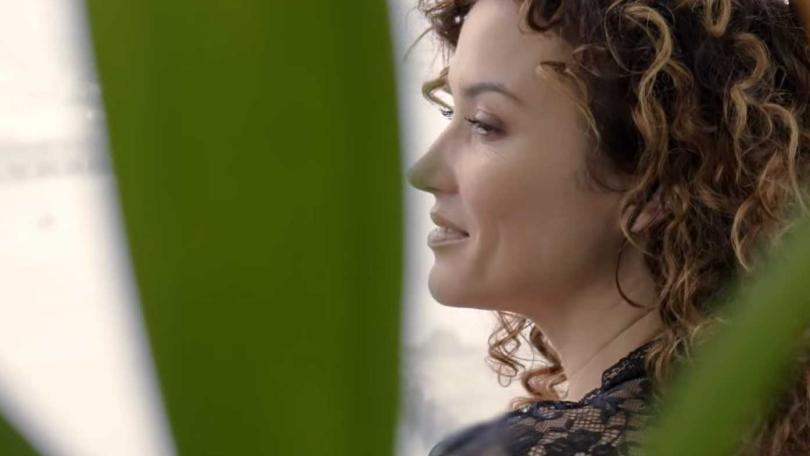 JFK 100 met Katja Schuurman ligt nu in de winkel - JFK