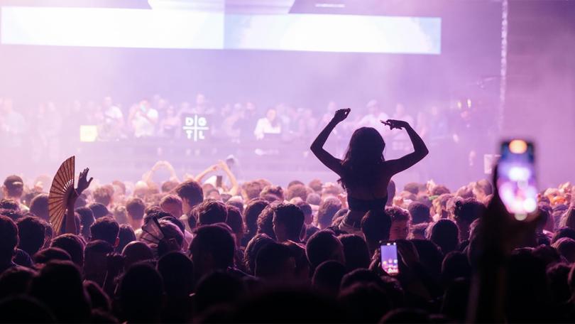 SugarFactory ADE 2025: waar staal, zweet en beats samenkomen - JFK