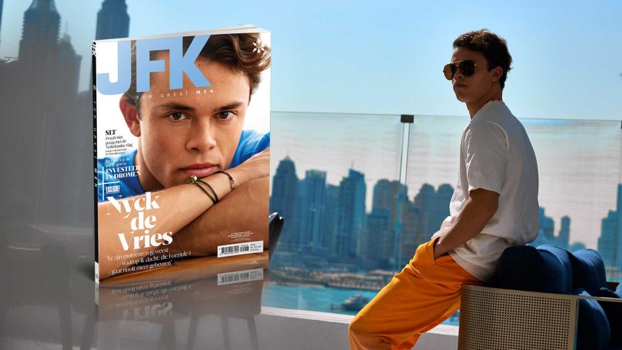 JFK 99 met Nyck de Vries ligt nu in de winkel - JFK