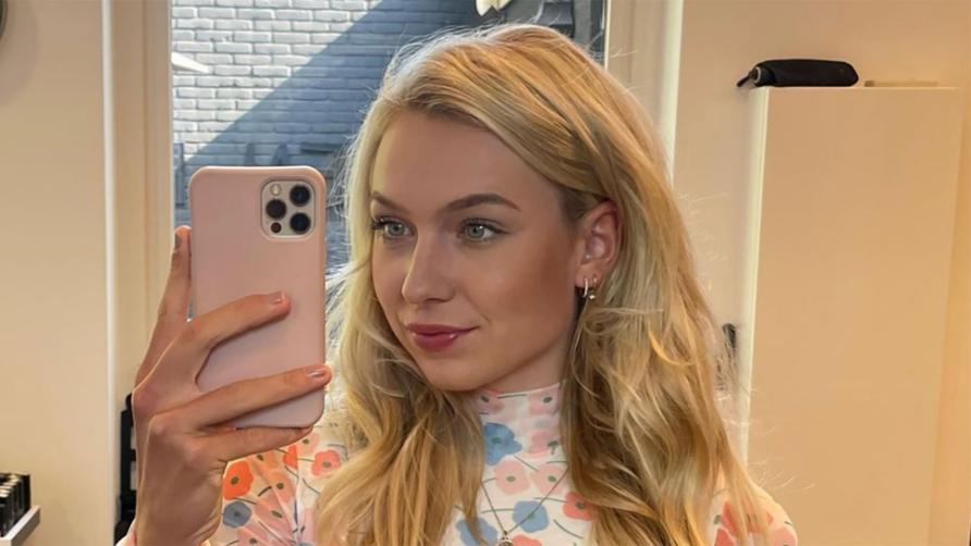 Schaatsster Joy Beune schittert in nieuwe fotoshoot voor Linda