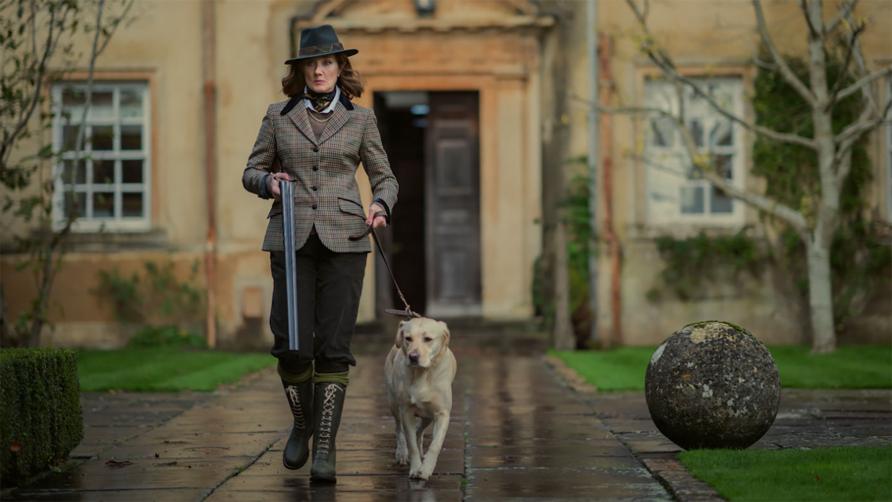 Guy Ritchie's The Gentlemen serie: eerste beelden, cast en release - JFK