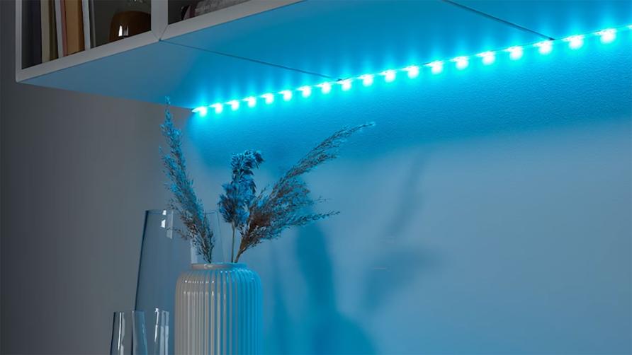 Smart led-strip van IKEA: creëer makkelijk meer sfeer in huis - JFK