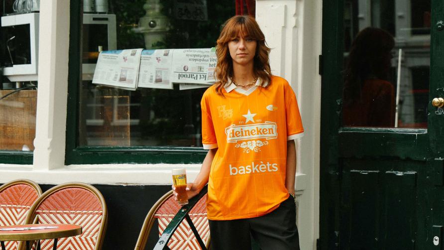 Baskèts en Heineken droppen must have vintage EK 2024-shirt - JFK