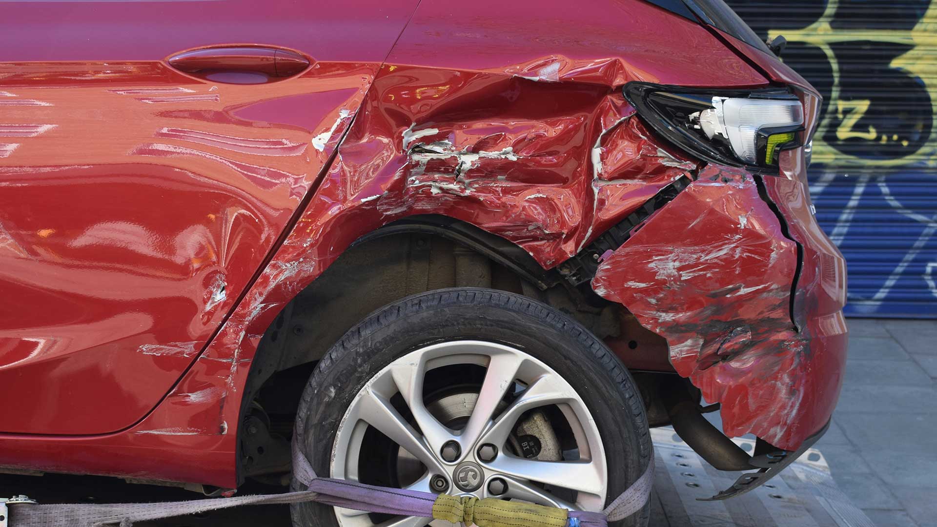 Het schadeverleden van auto achterhalen is erg lastig in Nederland