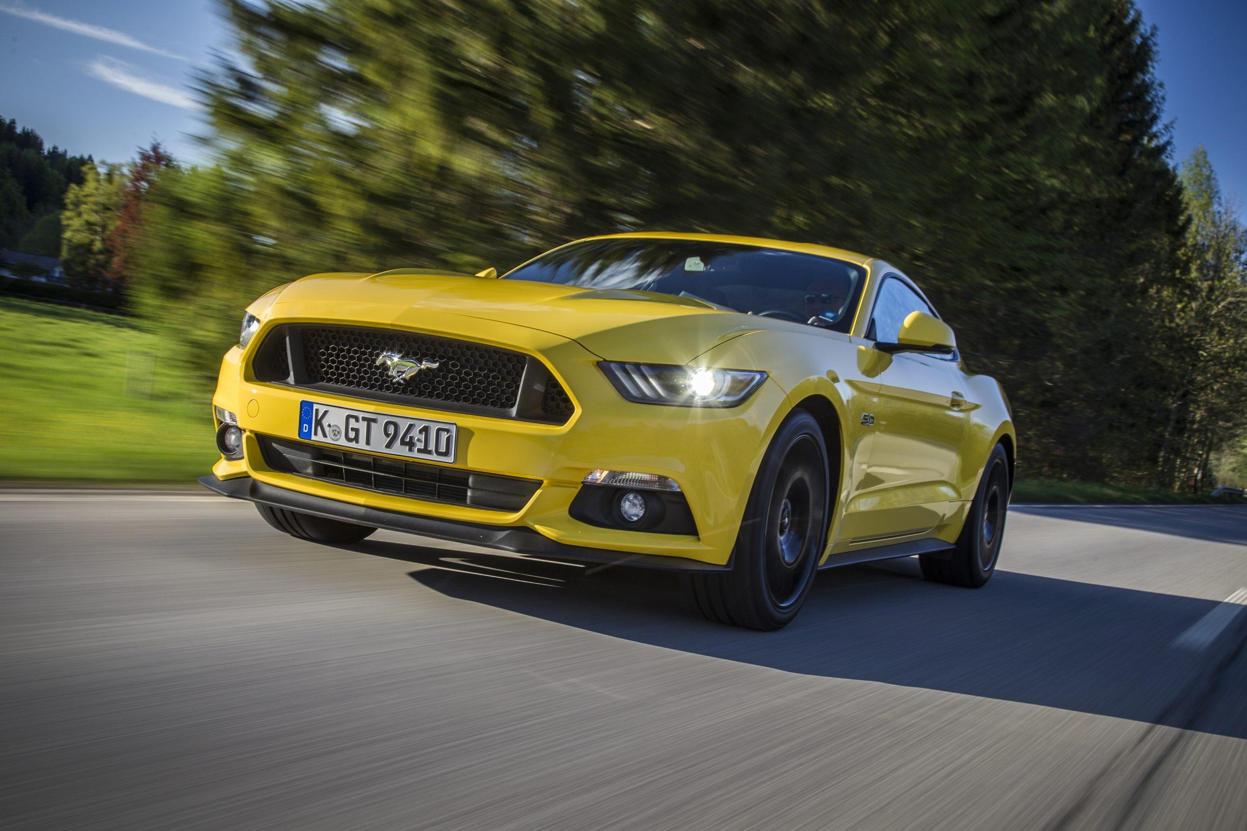 Ford Mustang GT 5.0 V8 Fastback - test en specificaties - TopGear