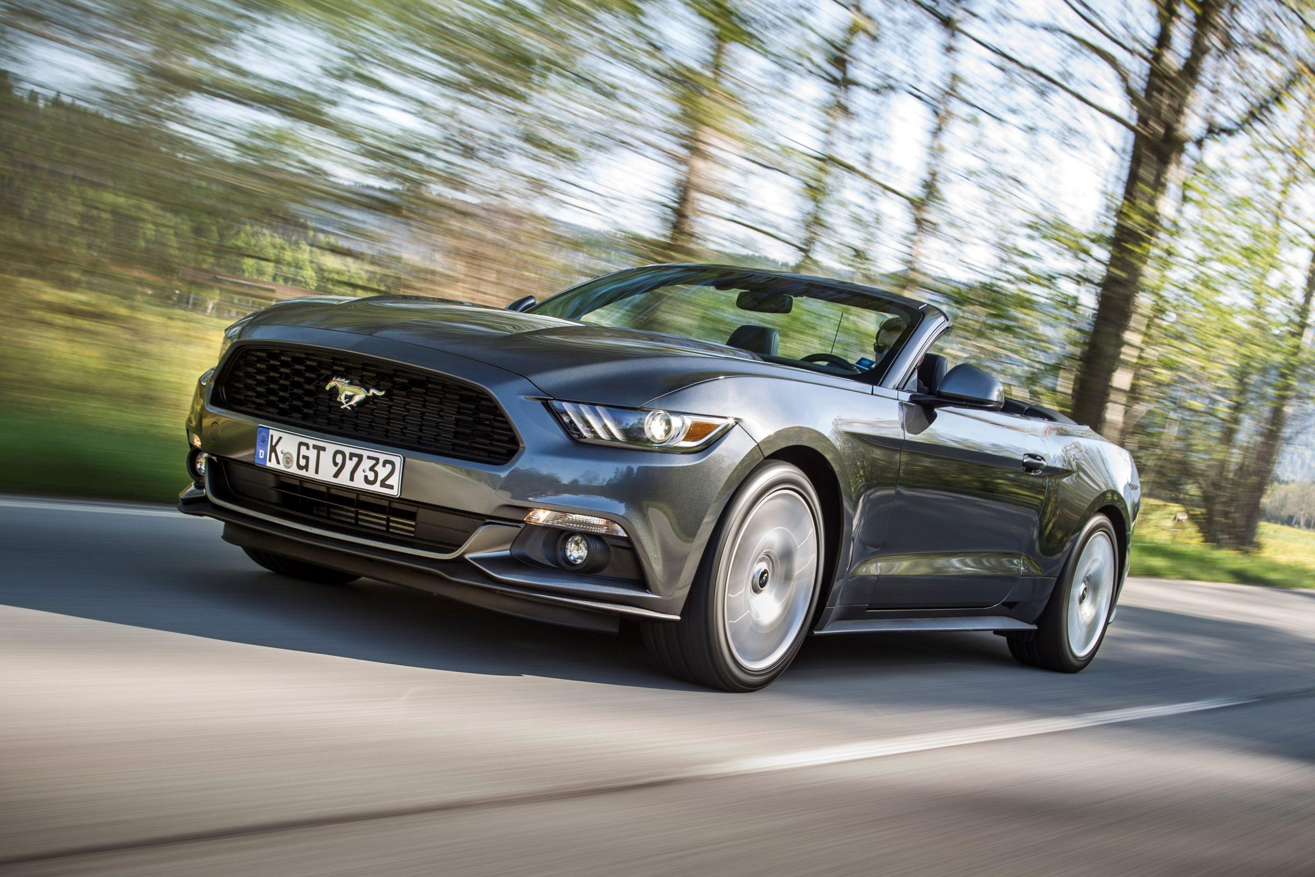 Ford Mustang EcoBoost Convertible - test en specificaties - TopGear