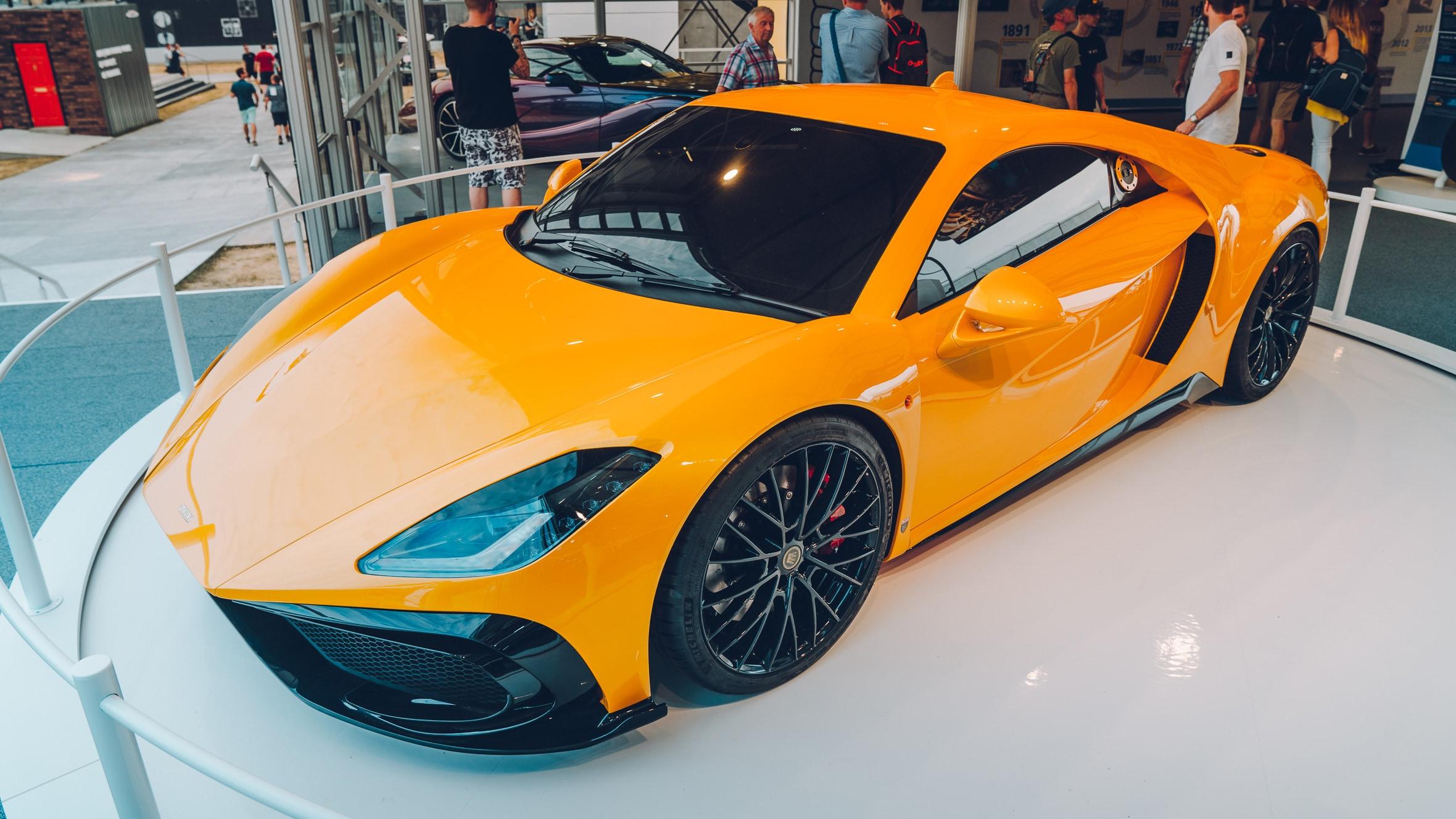 Noble M500: het nieuwe kleine broertje - TopGear