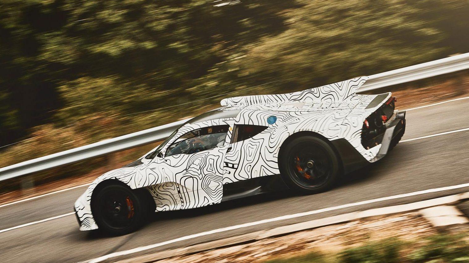 Mercedes-AMG Project One mag buitenspelen in camouflage - TopGear