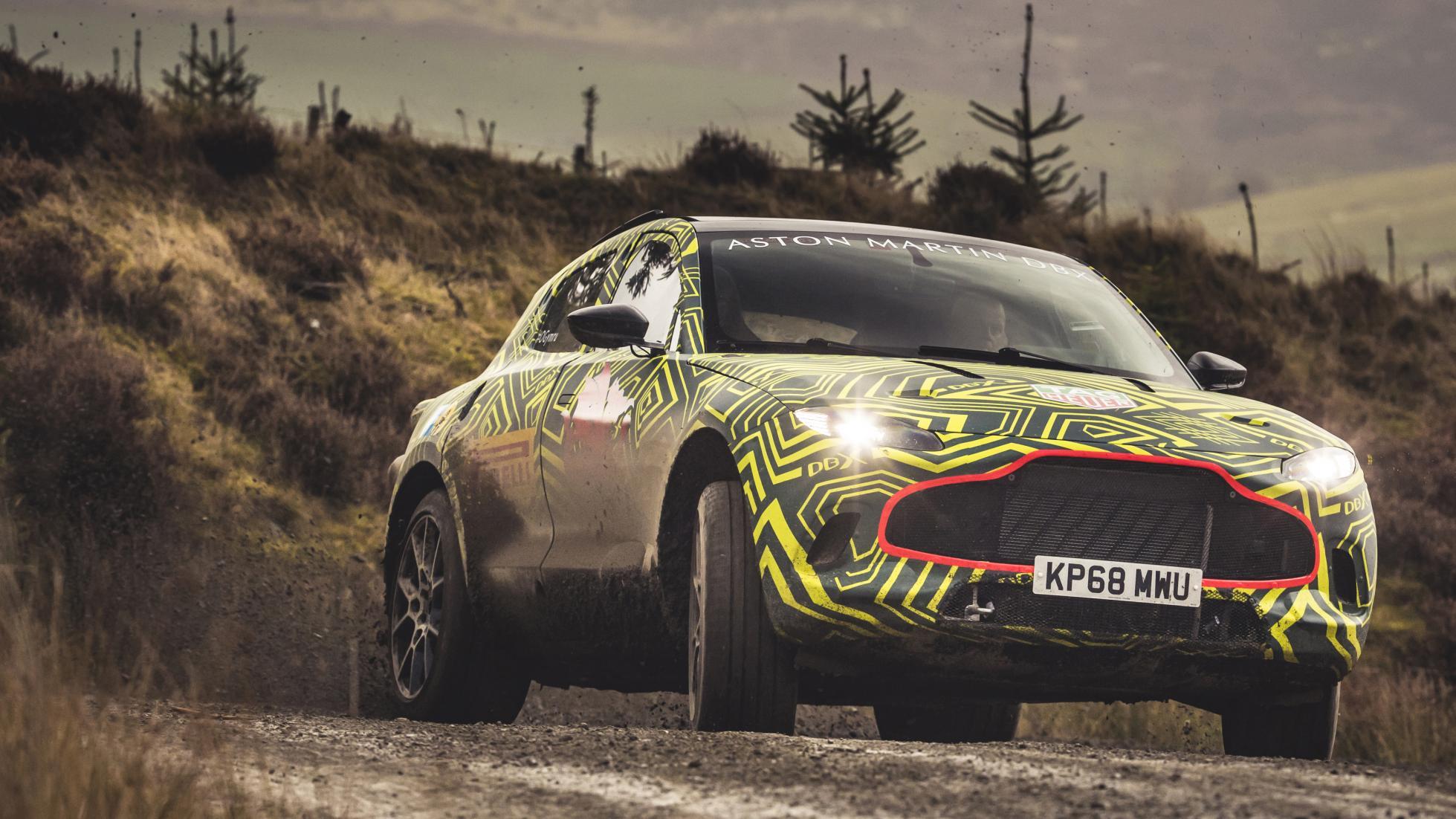 Aston Martin DBX: de eerste foto’s van de SUV - TopGear Nederland