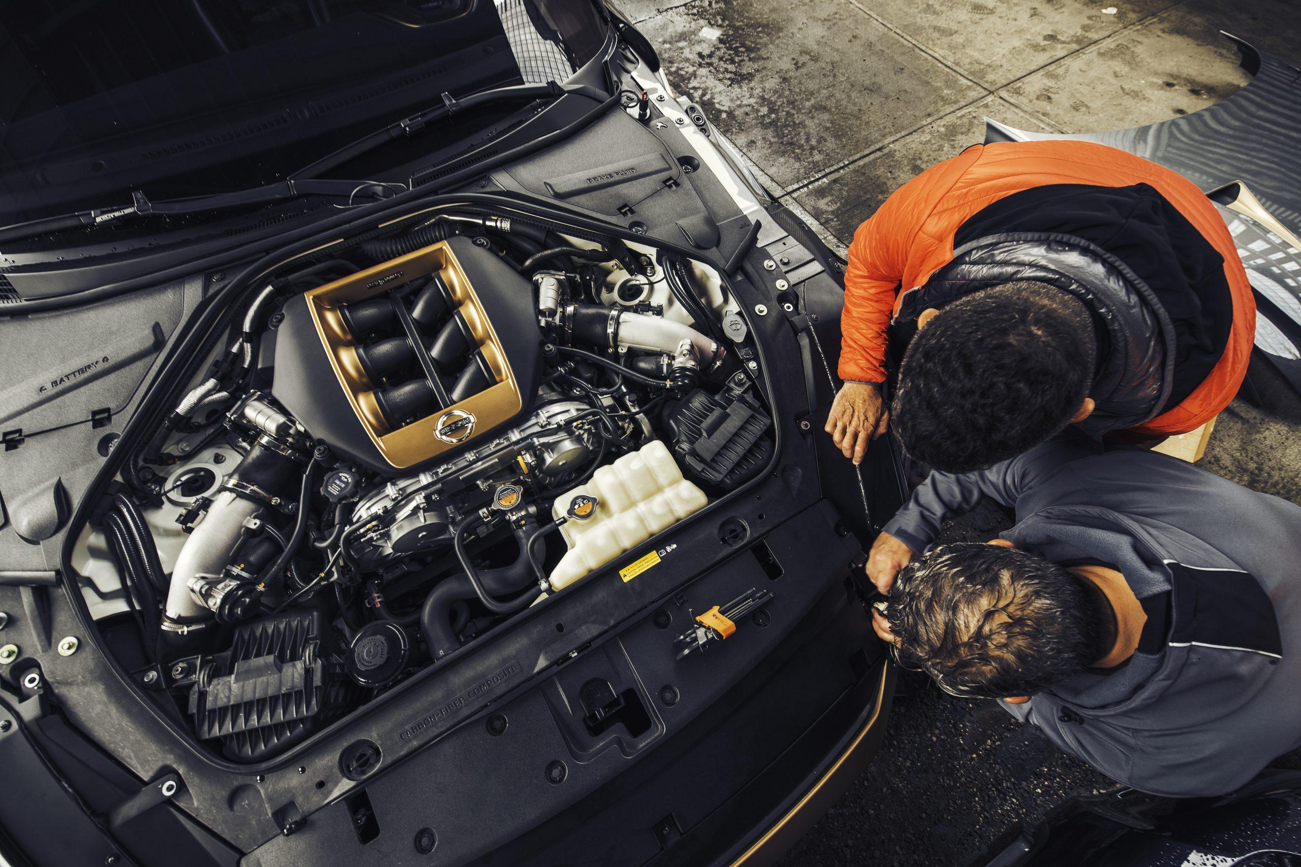 Nissan bedenkt koolstofvezel motor (met veel voordelen)