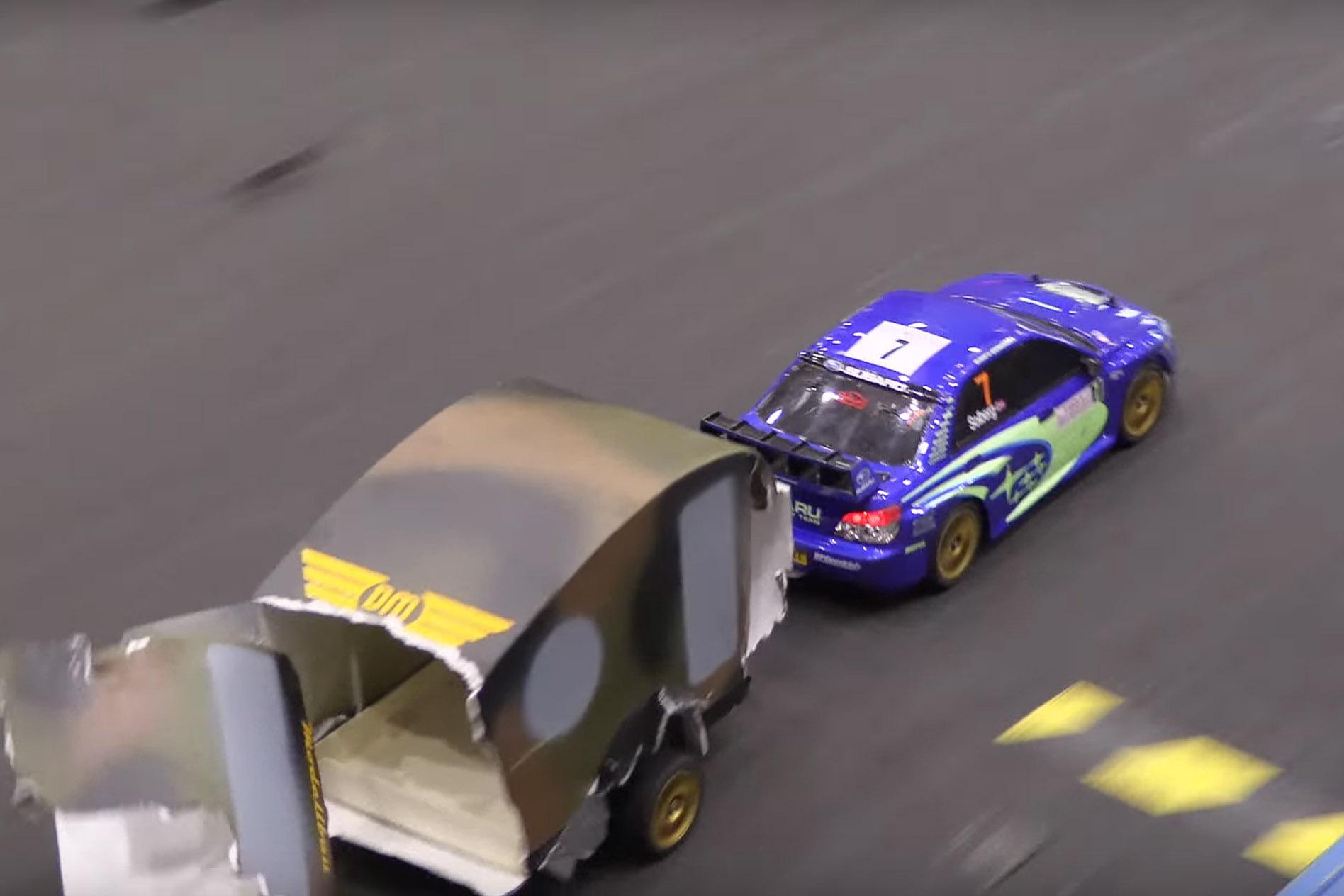 Caravan Demolition Derby met RC-auto’s - TopGear Nederland