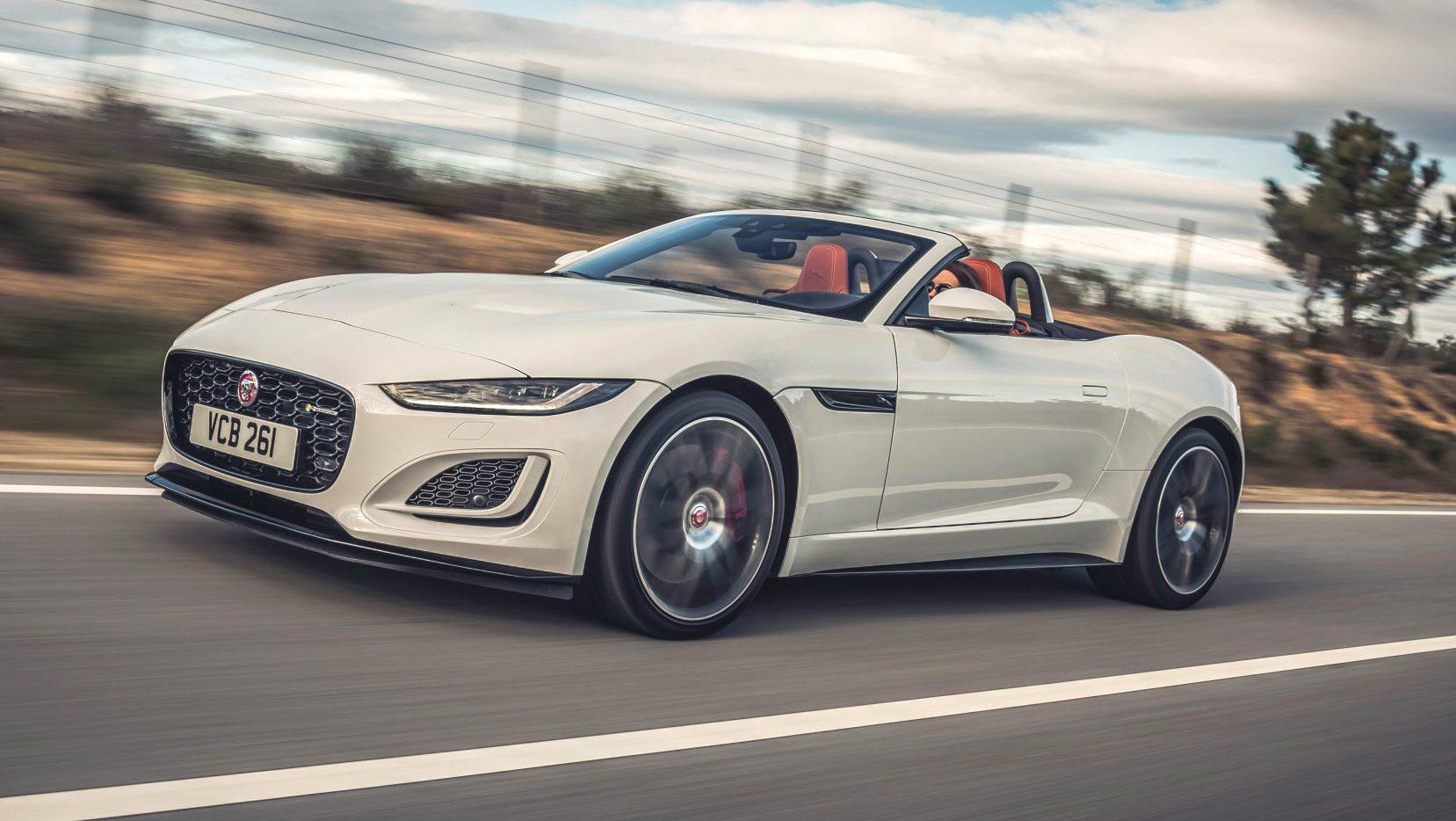 Jaguar F-type Convertible P450 R-Dynamic (2020) test en spec - TopGear