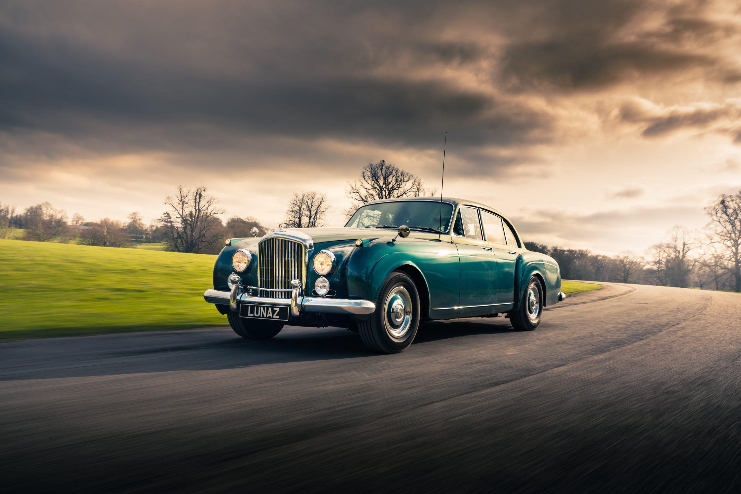 Lunaz maakt van deze elektrische Bentley Continental Flying Spur - TopGear