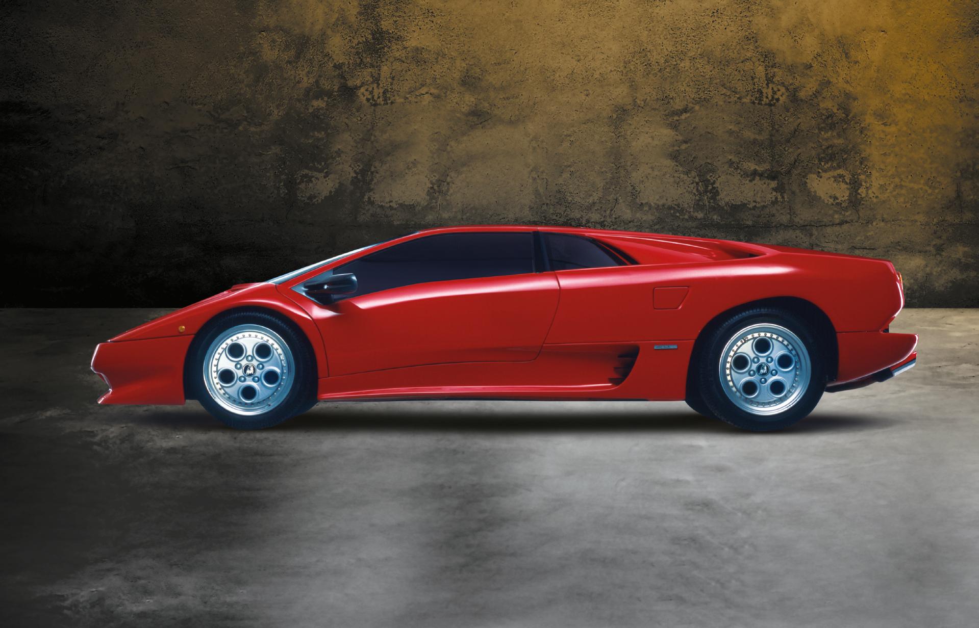 Lamborghini Diablo, in 1990 de snelste productieauto ooit - TopGear