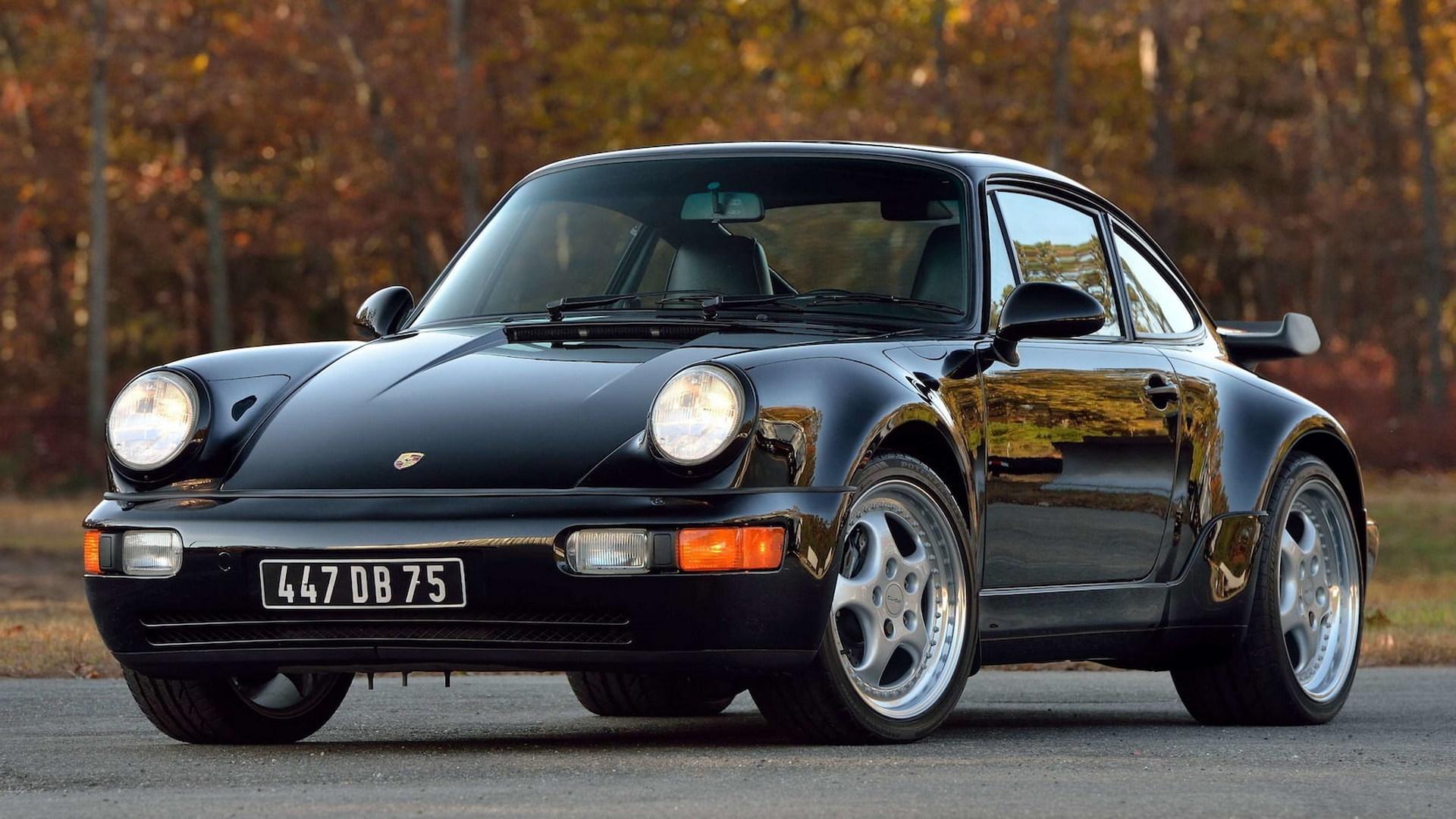 Porsche 911 van Michael Bay uit Bad Boys brengt een miljoen op - TopGear