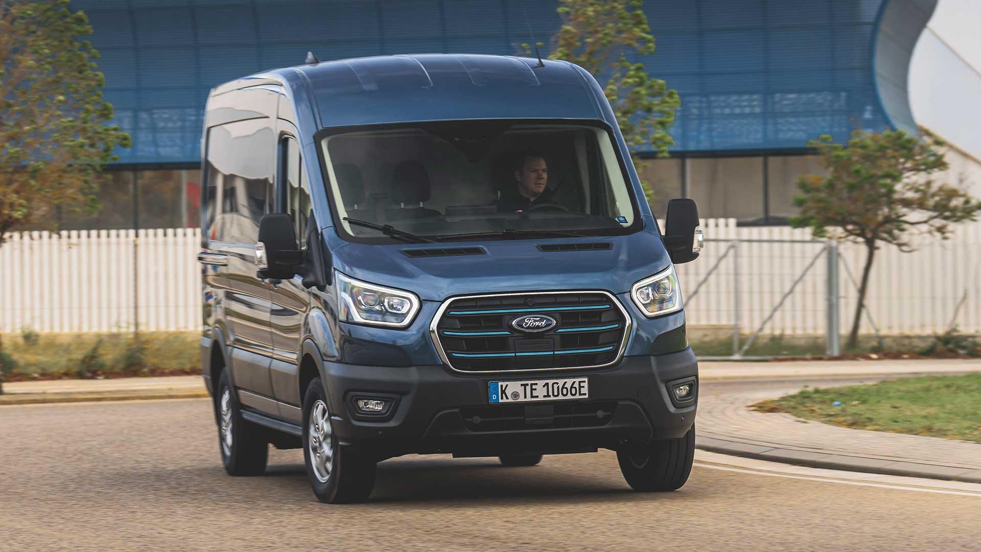 Ford E-Transit L2H2 350 (2022) review - TopGear