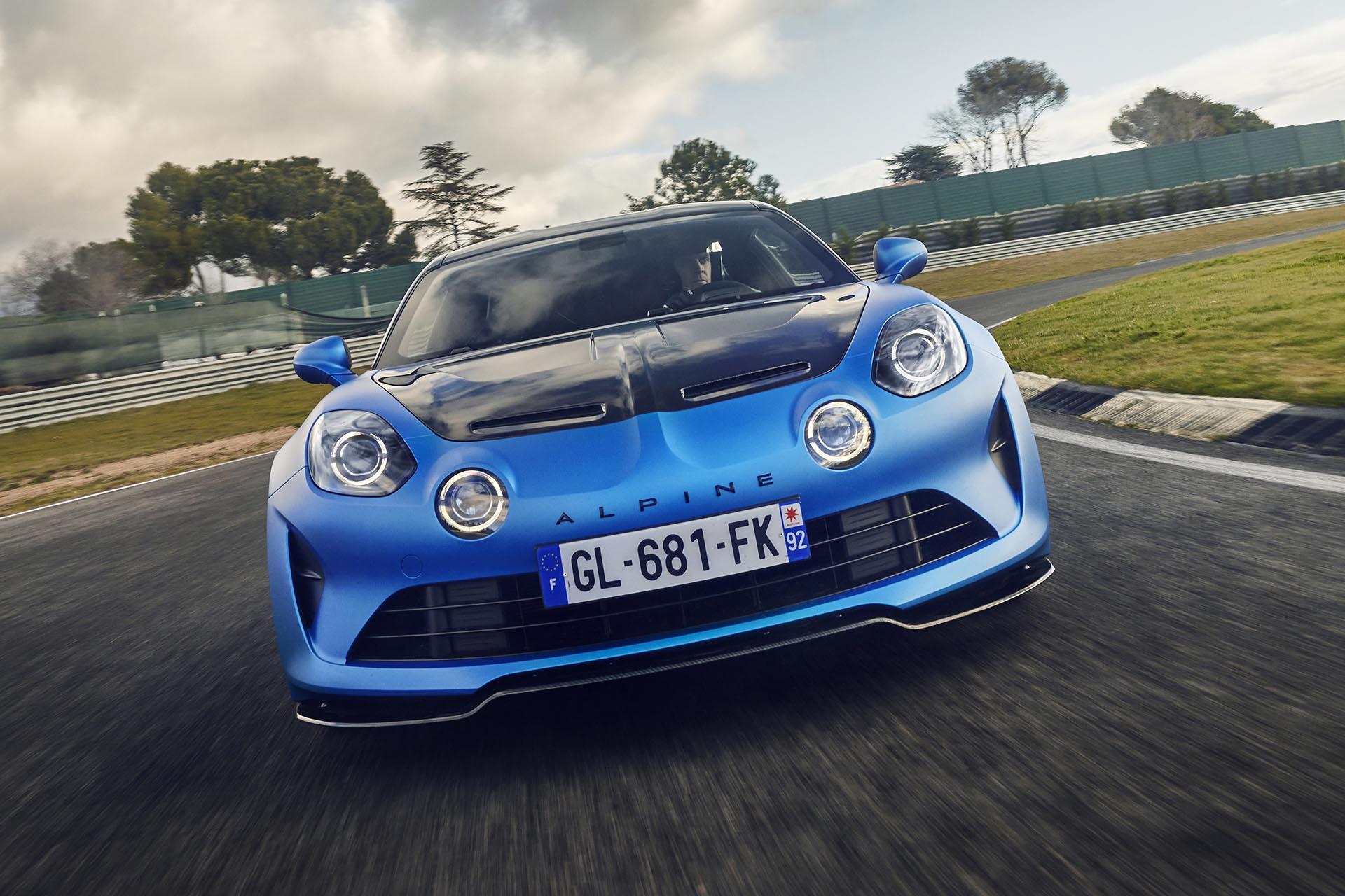 Alpine A110 R review (2023) - TopGear