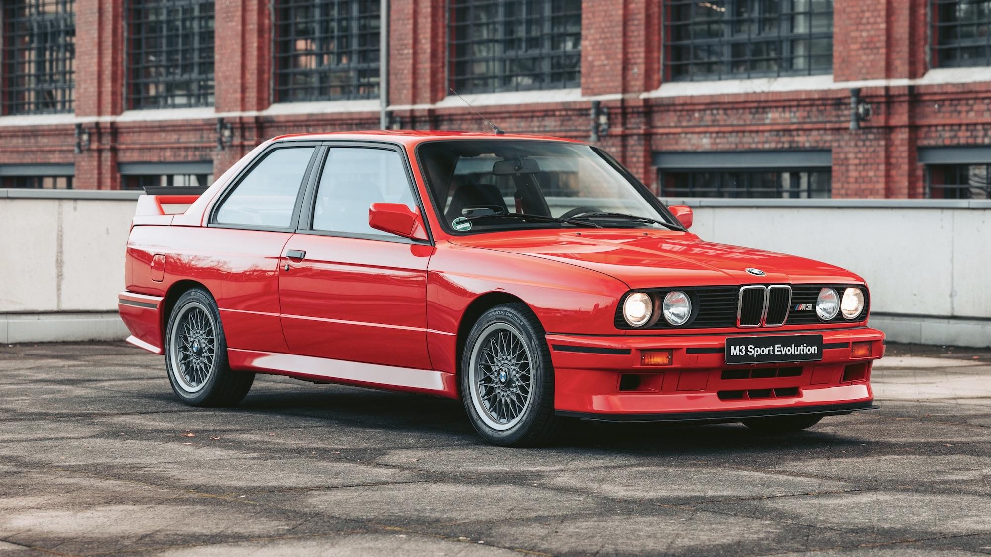 Het beste van vijf generaties M3 en M4 kan in één keer van jou zijn